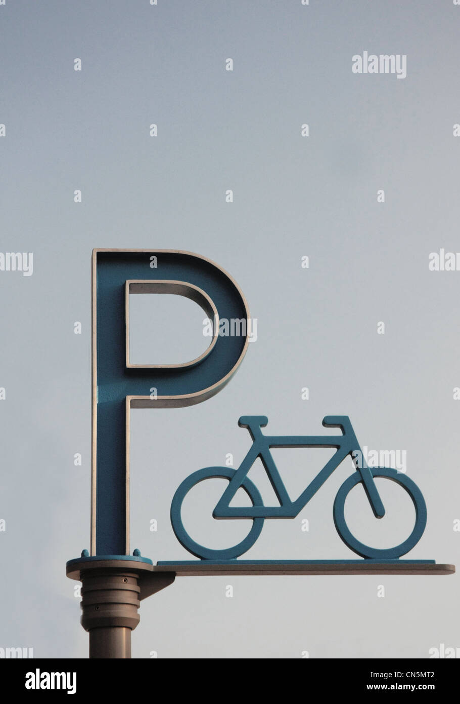 Japan parking sign hi-res stock photography and images - Alamy