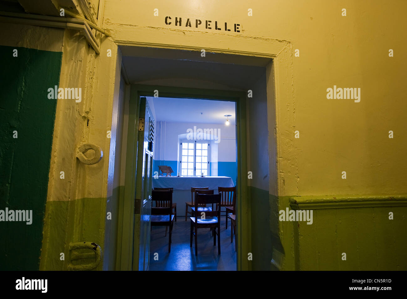 Canada prison cell hi-res stock photography and images - Alamy