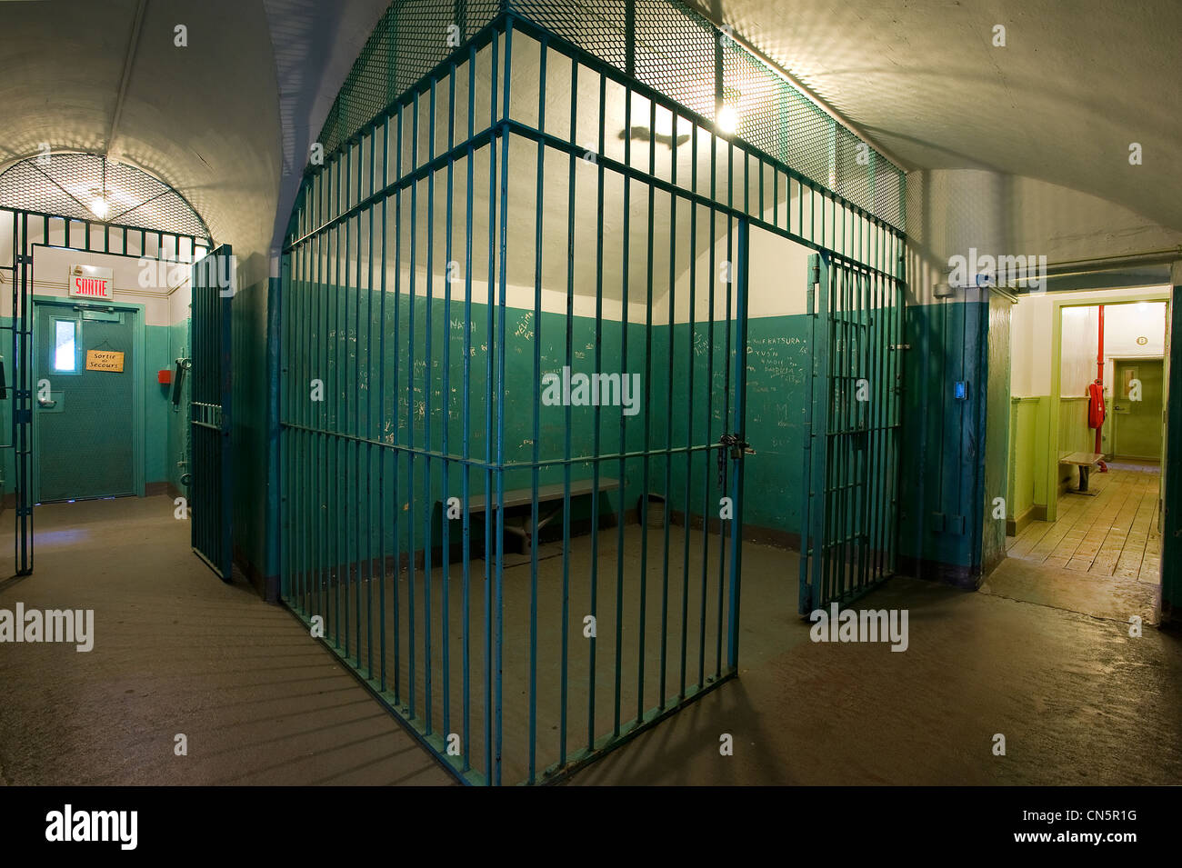 Canada prison cell hi-res stock photography and images - Alamy