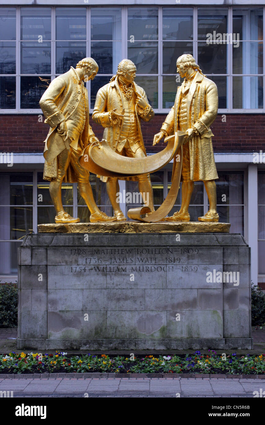 Three boys statue hi-res stock photography and images - Alamy