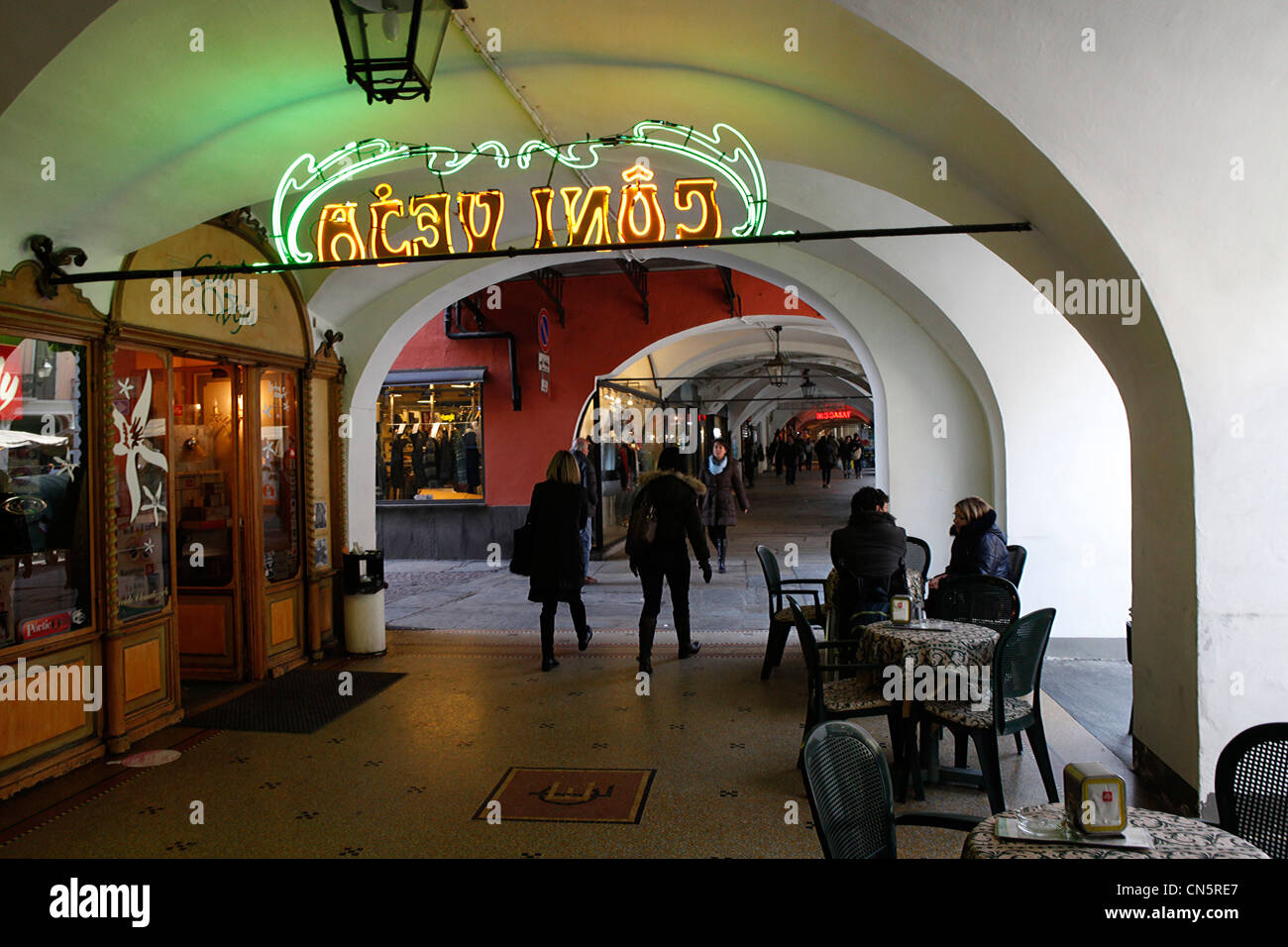 Cafe terrace under arches hi-res stock photography and images - Alamy