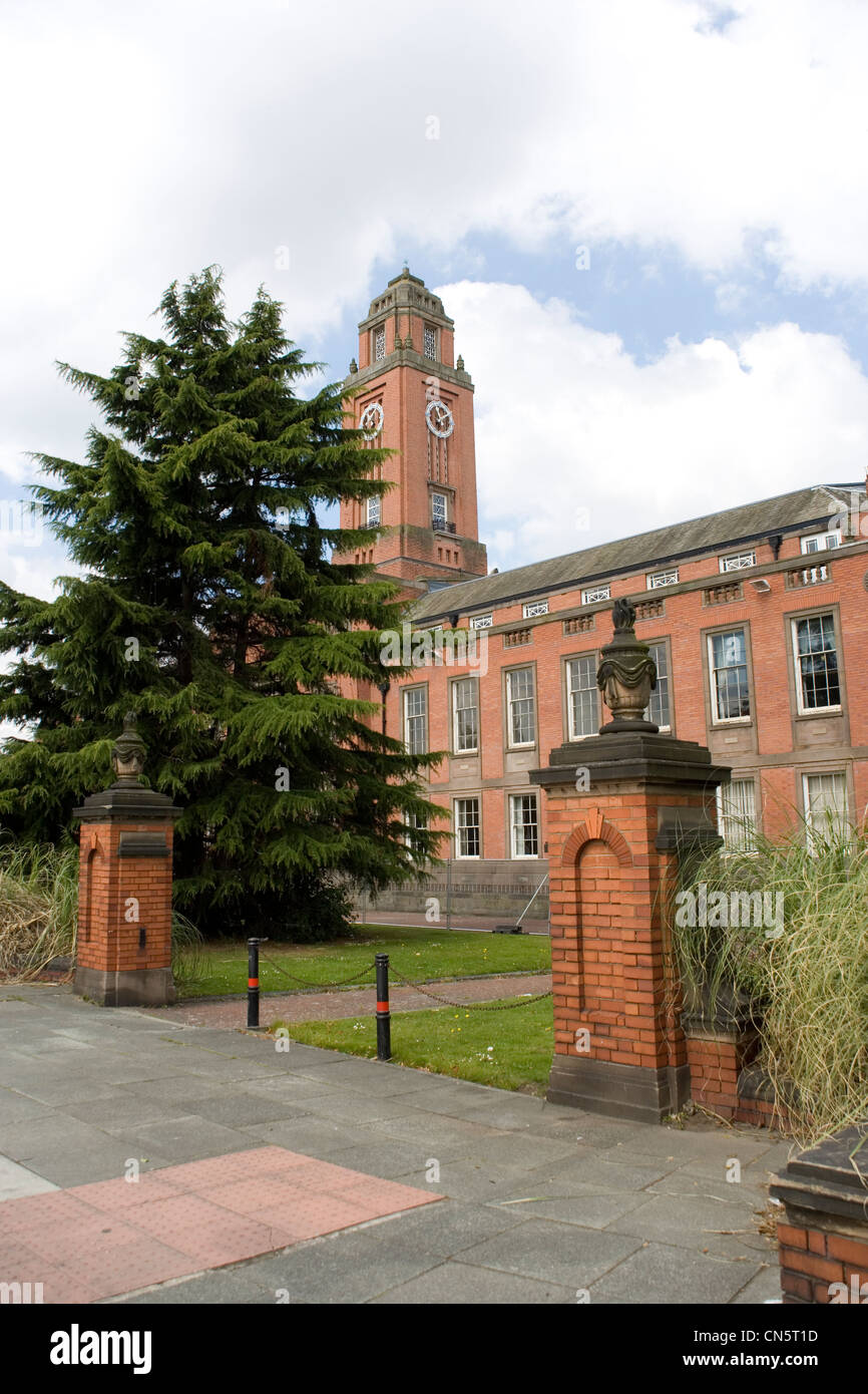 Trafford town hall hi-res stock photography and images - Alamy