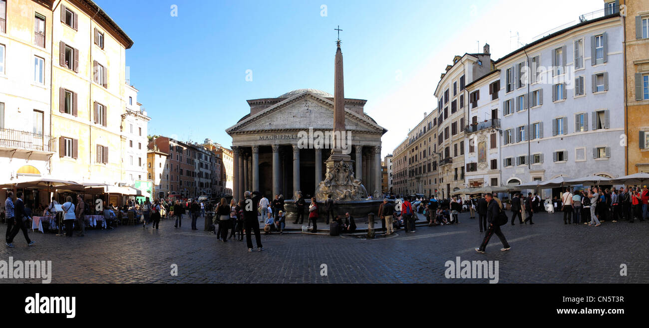 Rome pantheon and its square hi-res stock photography and images - Alamy