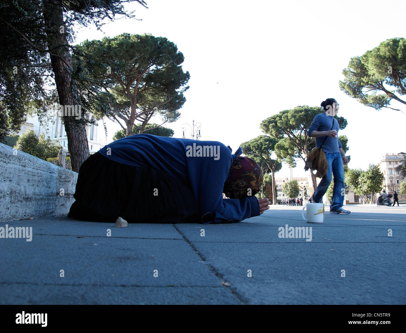 Poverty in italy hi-res stock photography and images - Alamy