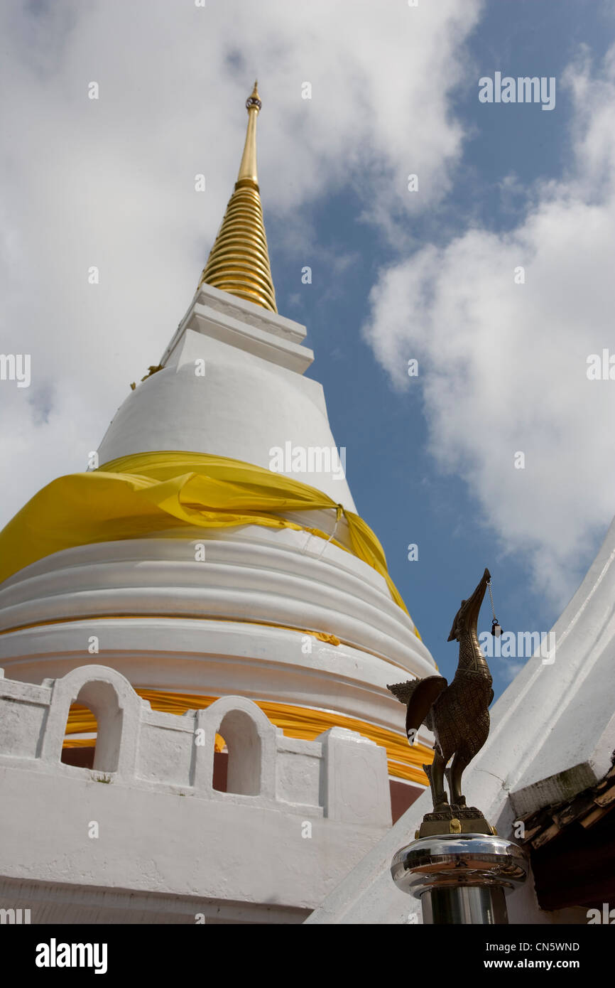 Stupa tower hi-res stock photography and images - Alamy