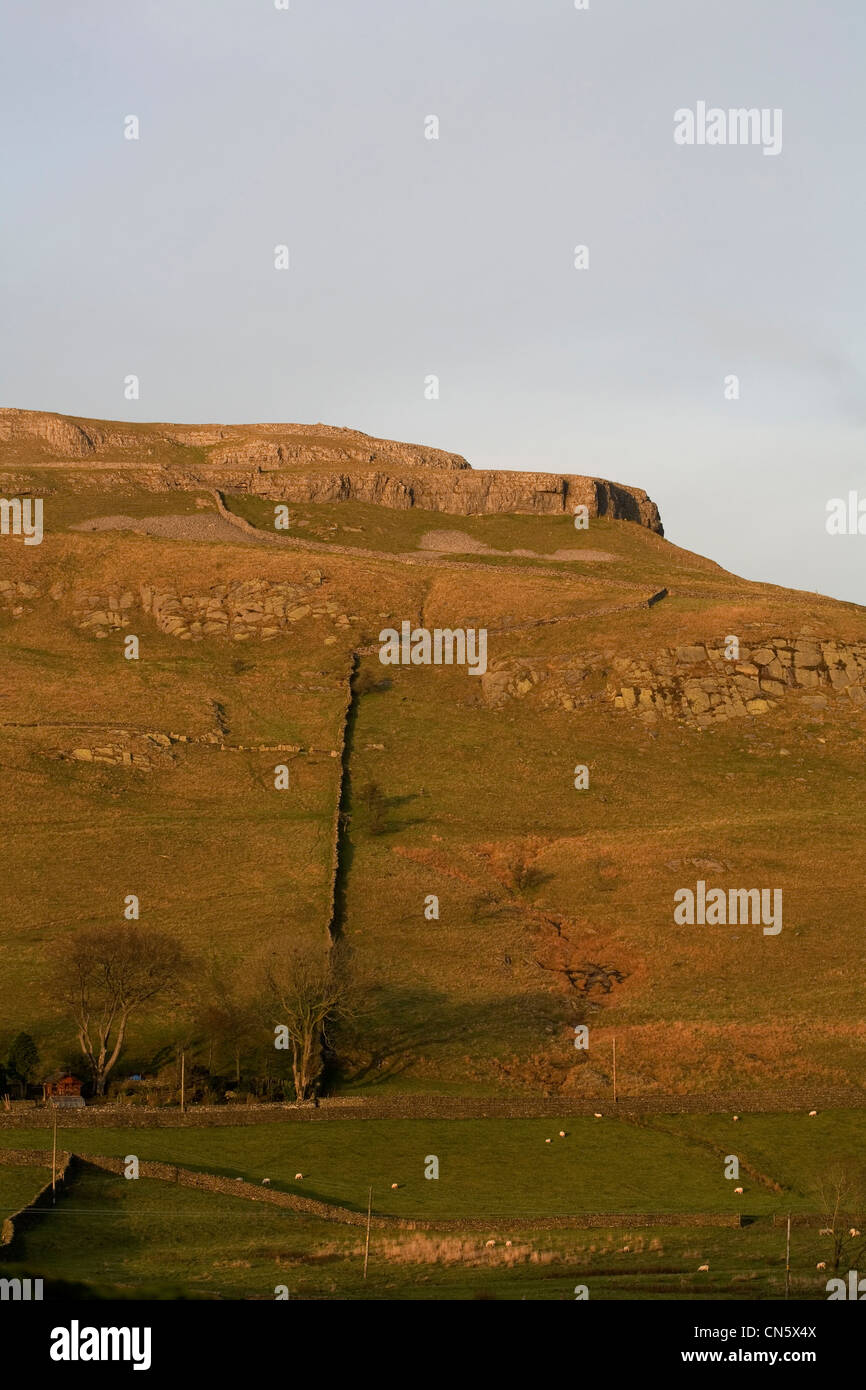 Moughton Nab Austwick Yorkshire Dales England Stock Photo - Alamy