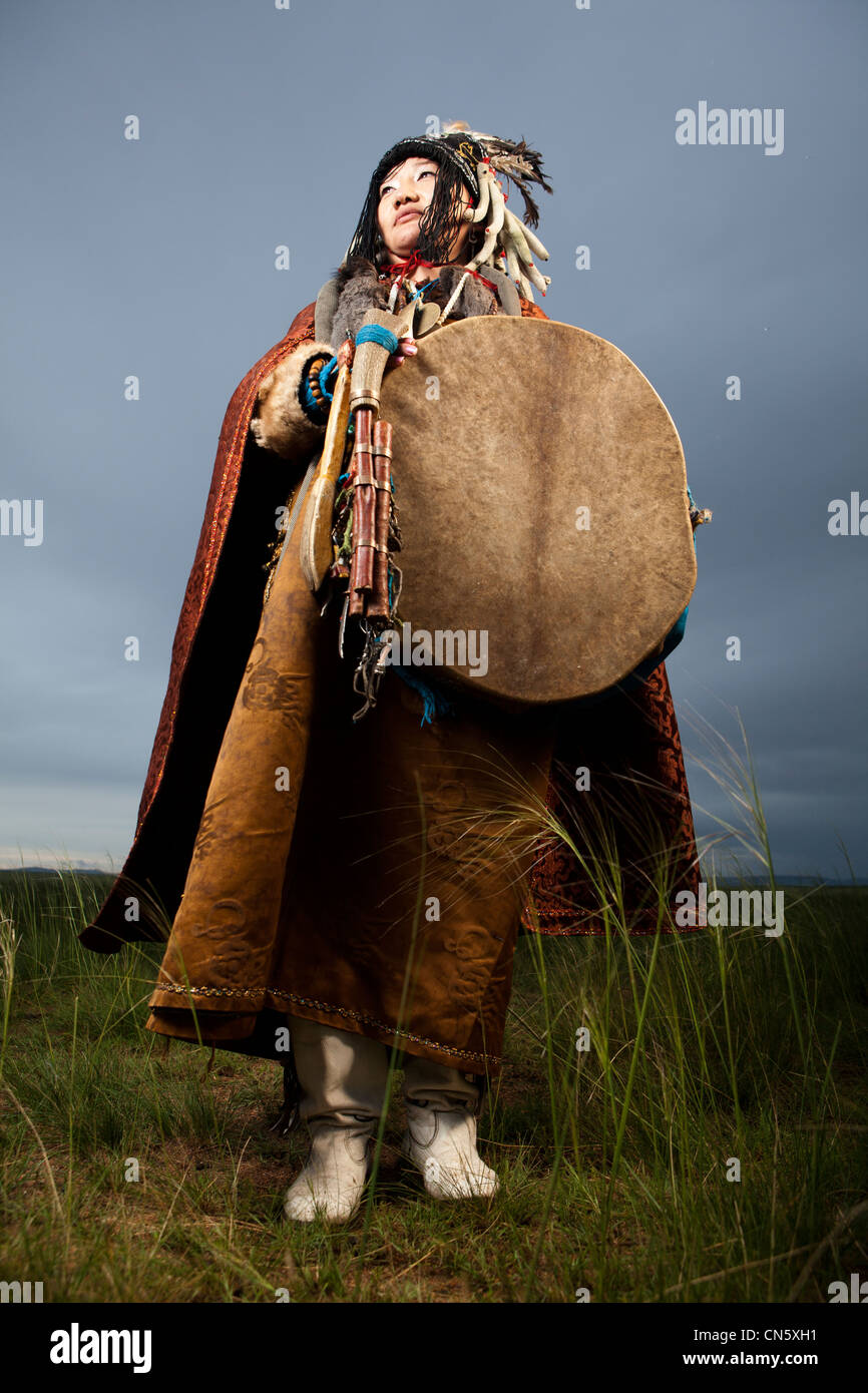 Portrait of Mongolian shaman , khuduu aral, khentii province, Mongolia ...