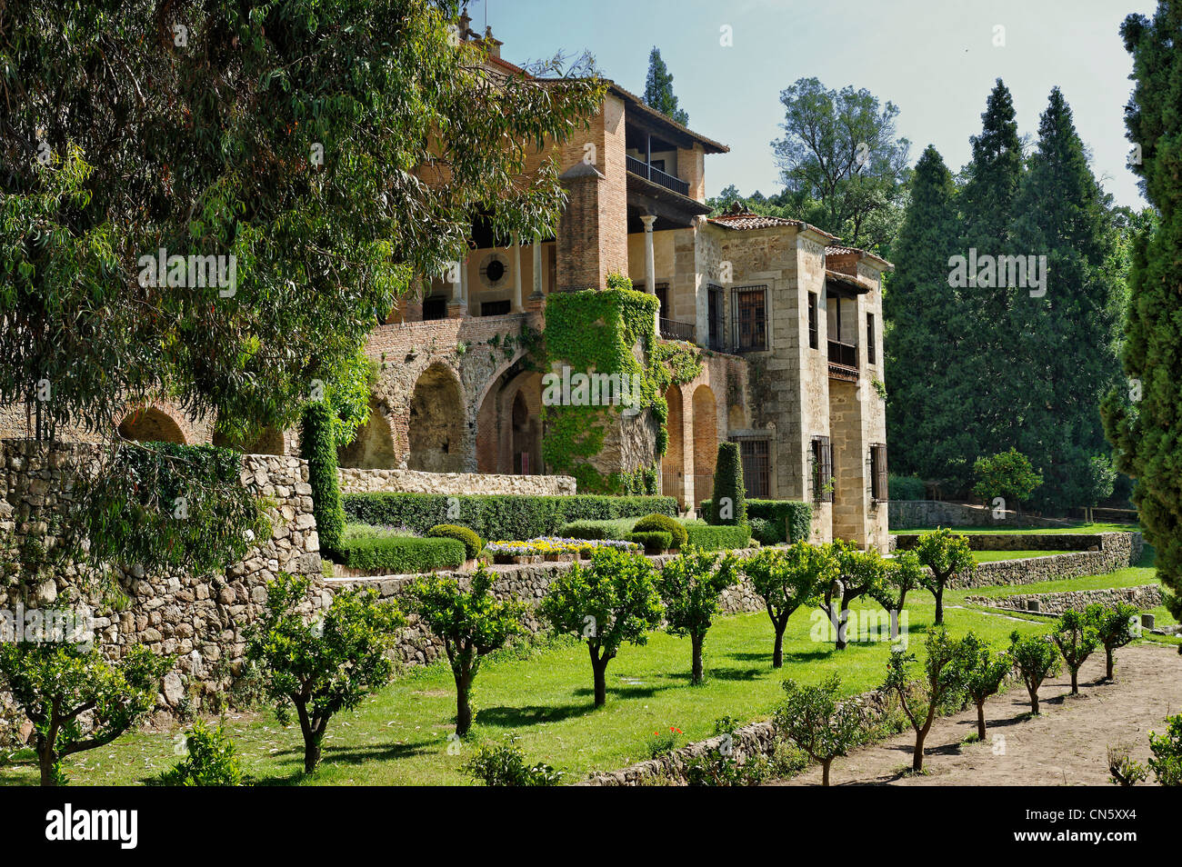 Yuste monastery hi-res stock photography and images - Alamy