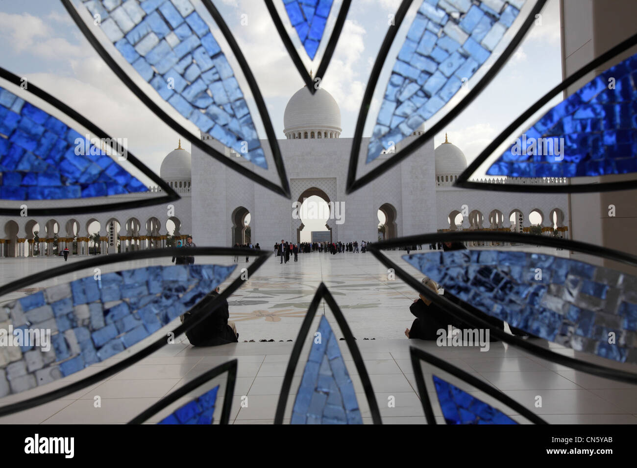 Windows decorations at Sheikh Zayed Grand Mosque, Abu Dhabi, United ...