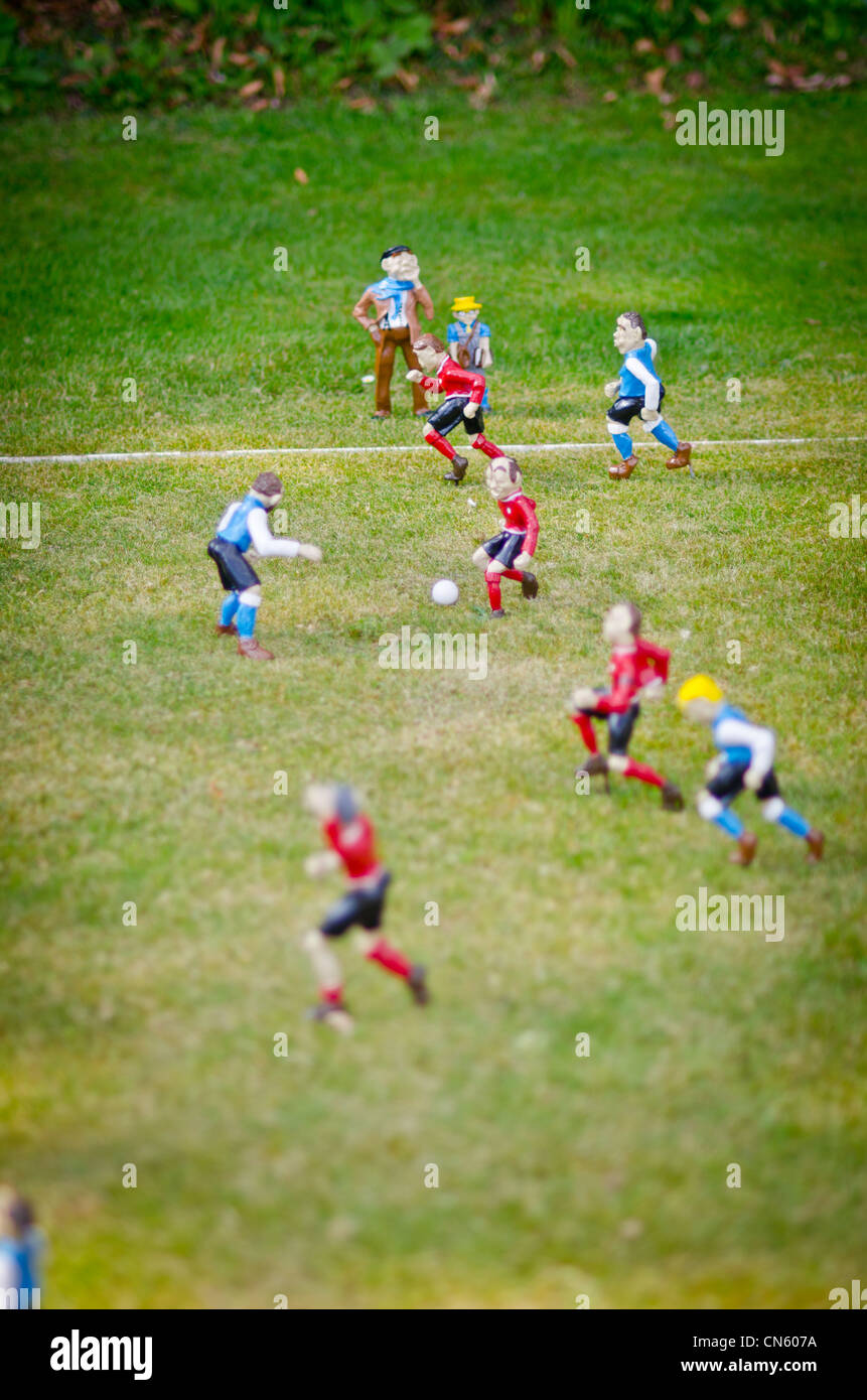 Football match hi-res stock photography and images - Alamy