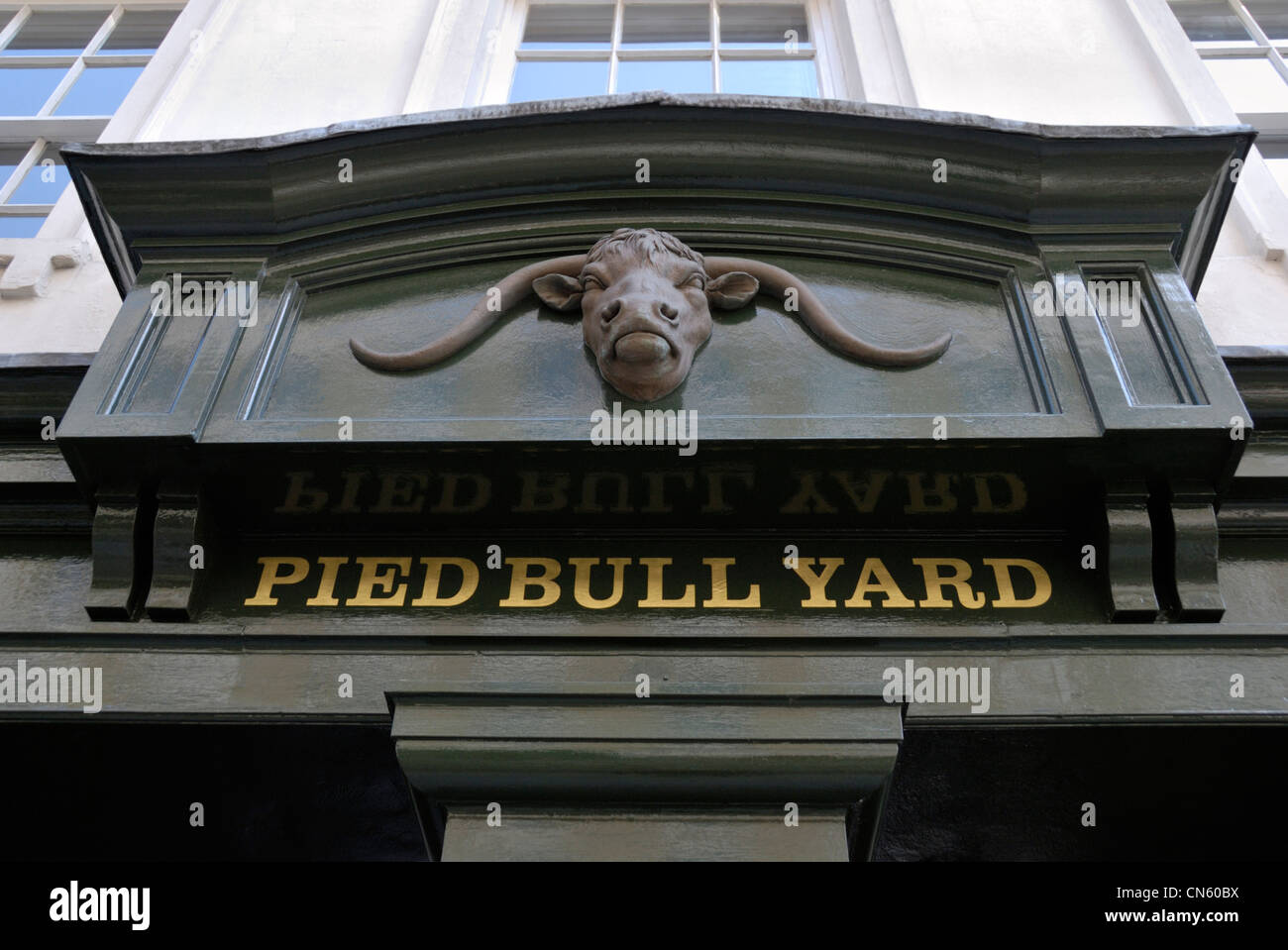 Pied Bull Yard off Bloomsbury Square, London, UK Stock Photo - Alamy