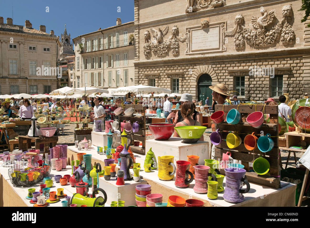 Avignon market hi-res stock photography and images - Alamy