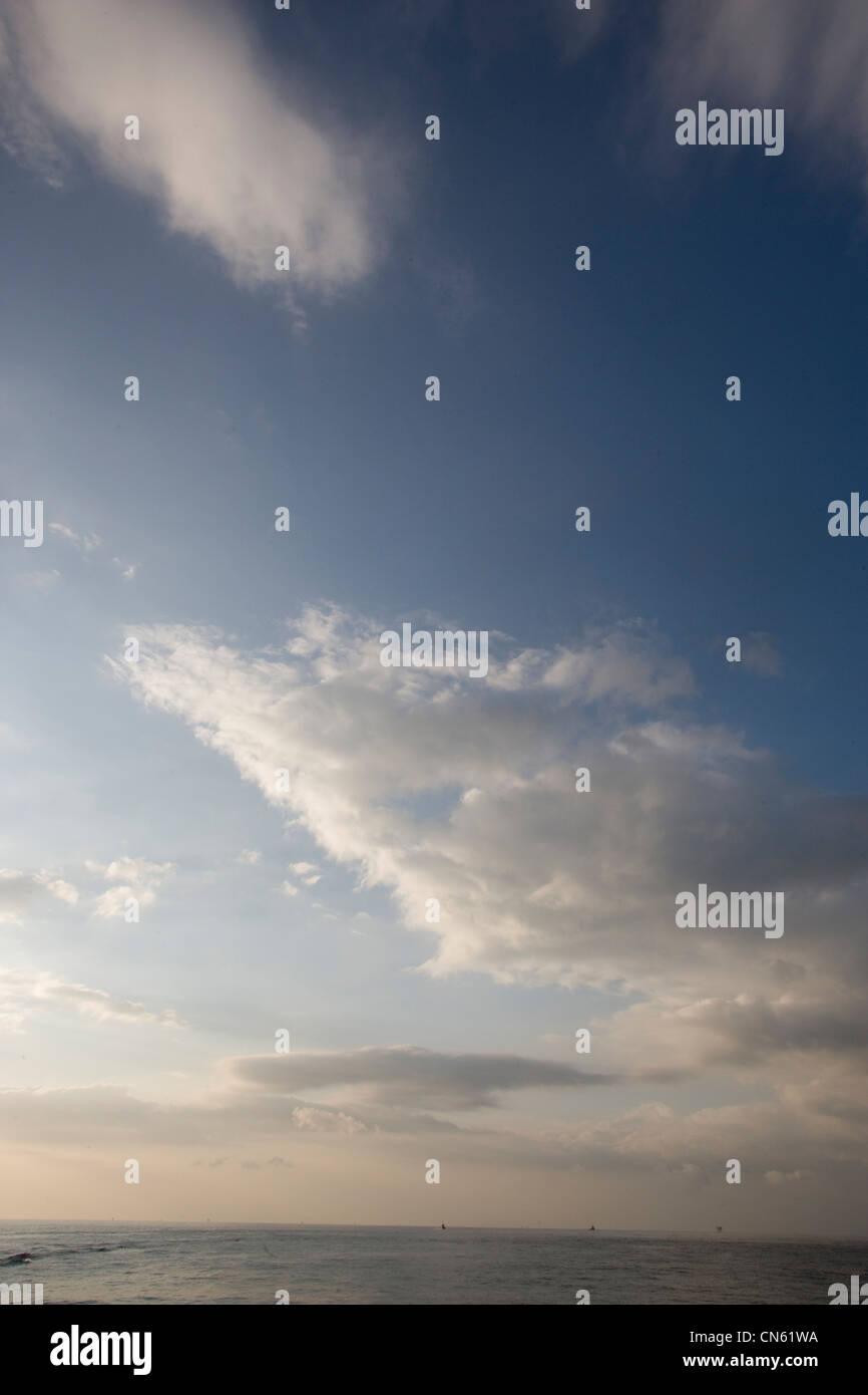 Sea and sky offshore Gulf of Thailand Stock Photo - Alamy