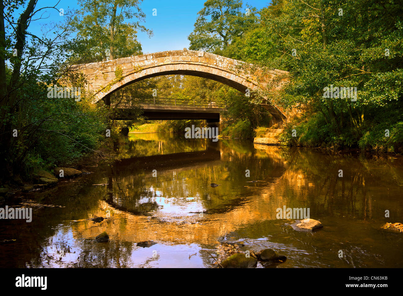 The Beggars Bridge (1620) Glaisdale over the river Esk. North Yorkshire ... The Beggars Bridge (1620) Glaisdale over the river Esk. North Yorkshire ...