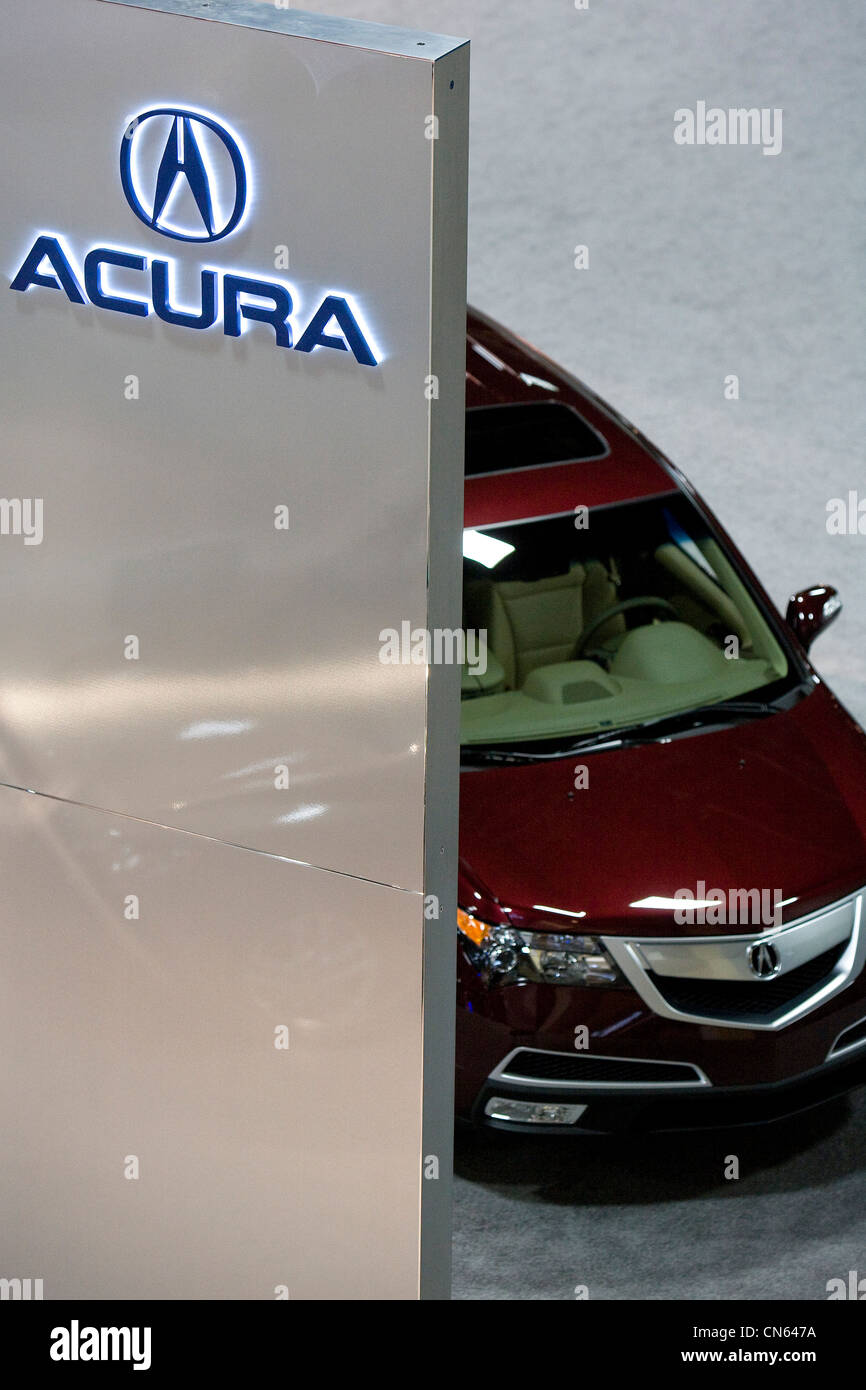 Acura logo hi-res stock photography and images - Alamy