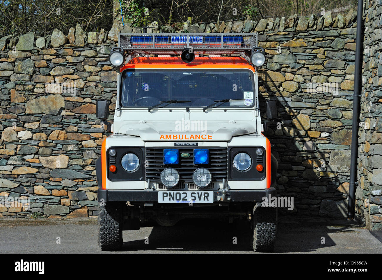 Mountain Rescue Land Rover Defender High Resolution Stock Photography ...