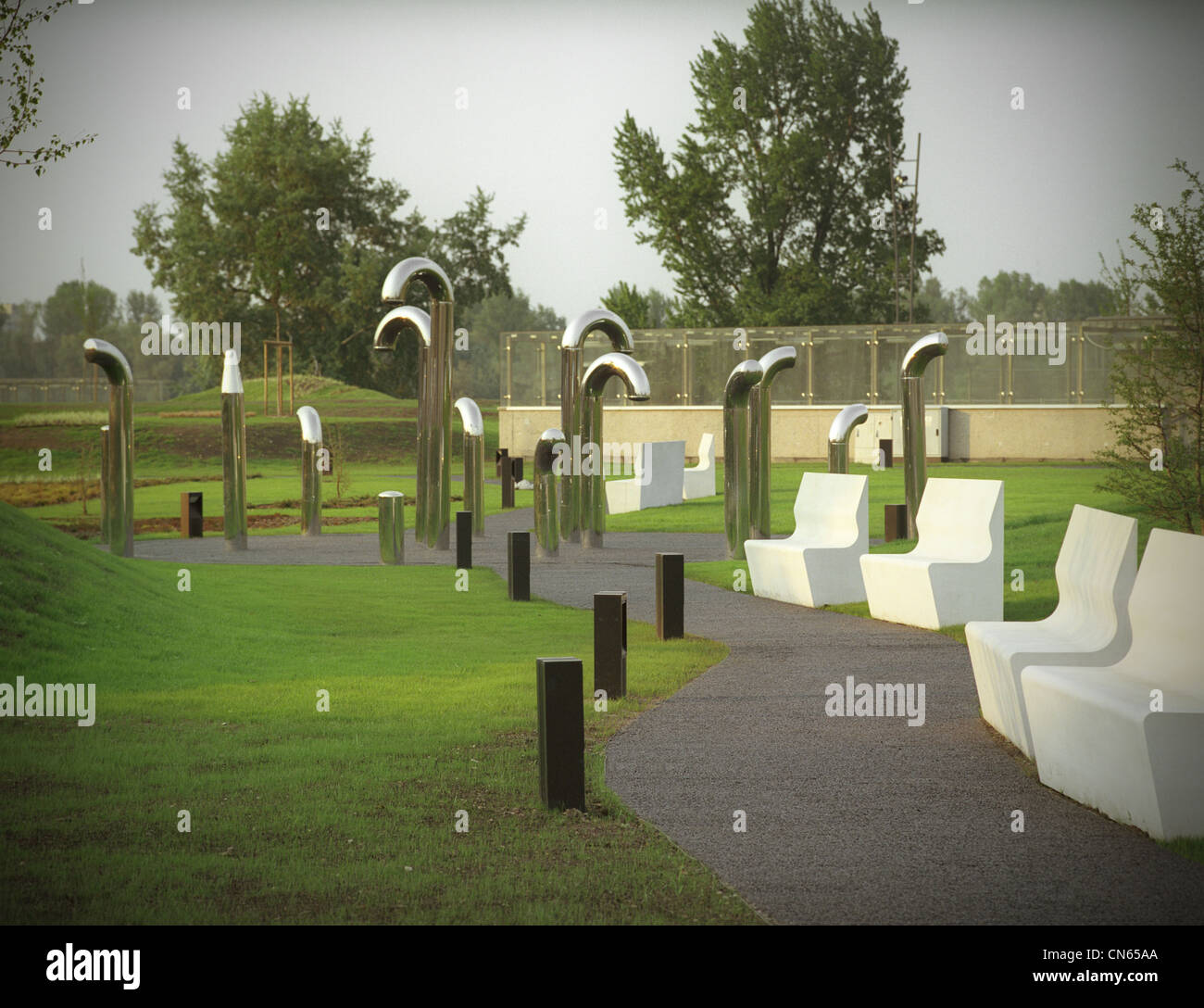 Futuristic park hi-res stock photography and images - Alamy