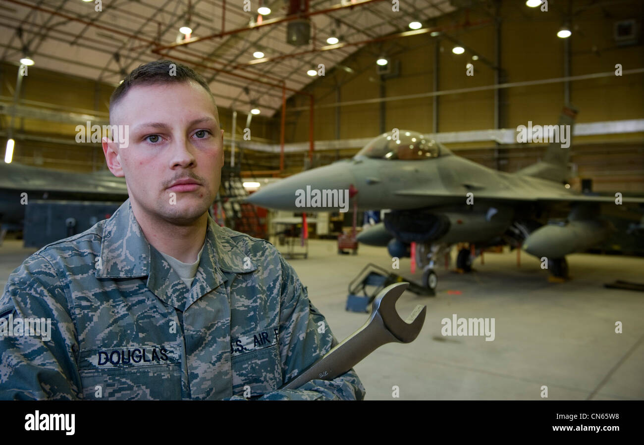 U s air force senior airman joshua douglas from des moines hi-res stock ...