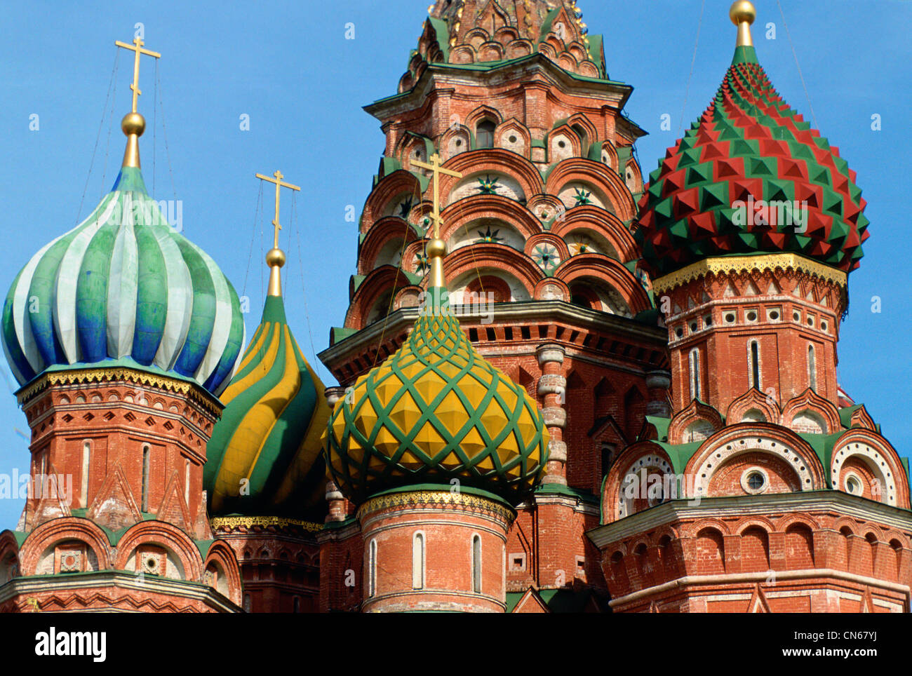Decorative domes of St Basil's Cathedral, Red Square, Moscow, Russia ...