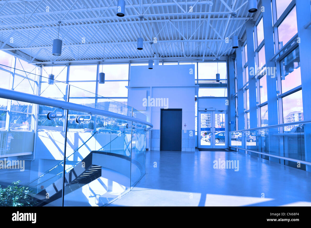 Mall entrance doors hi-res stock photography and images - Alamy