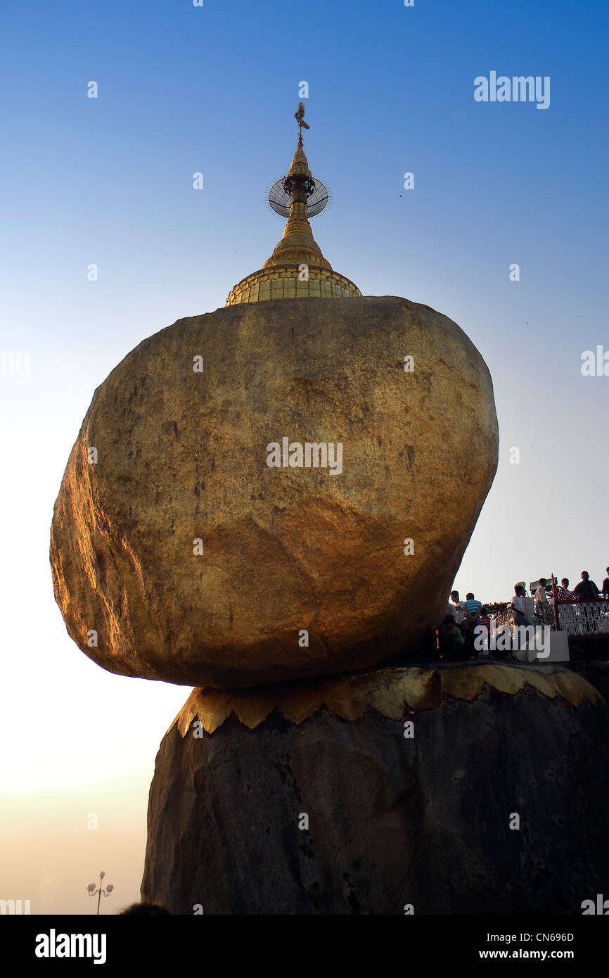Golden rock temple, Kyaikhtiyo, Myanmar Stock Photo - Alamy