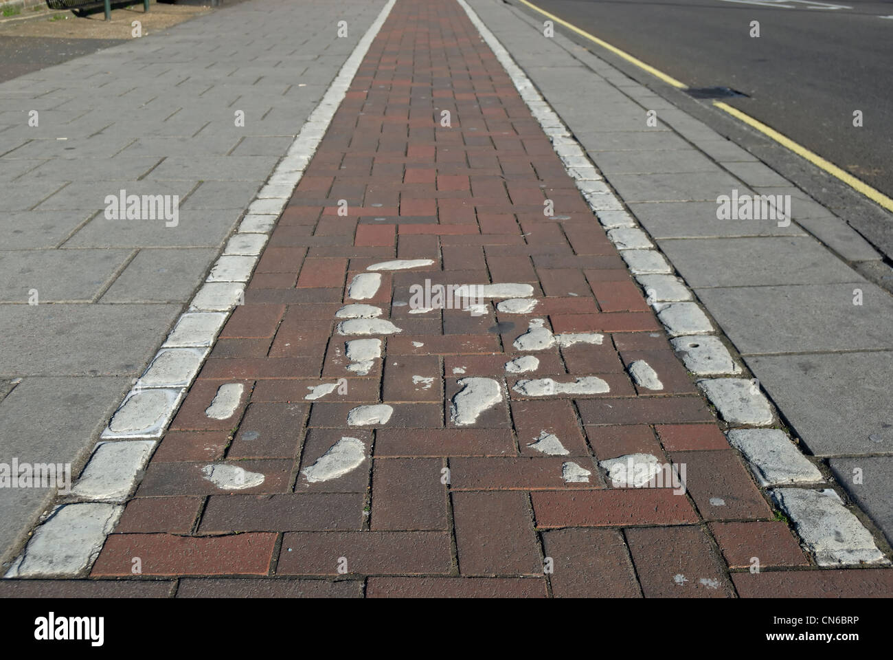 Lane marking hi-res stock photography and images - Alamy