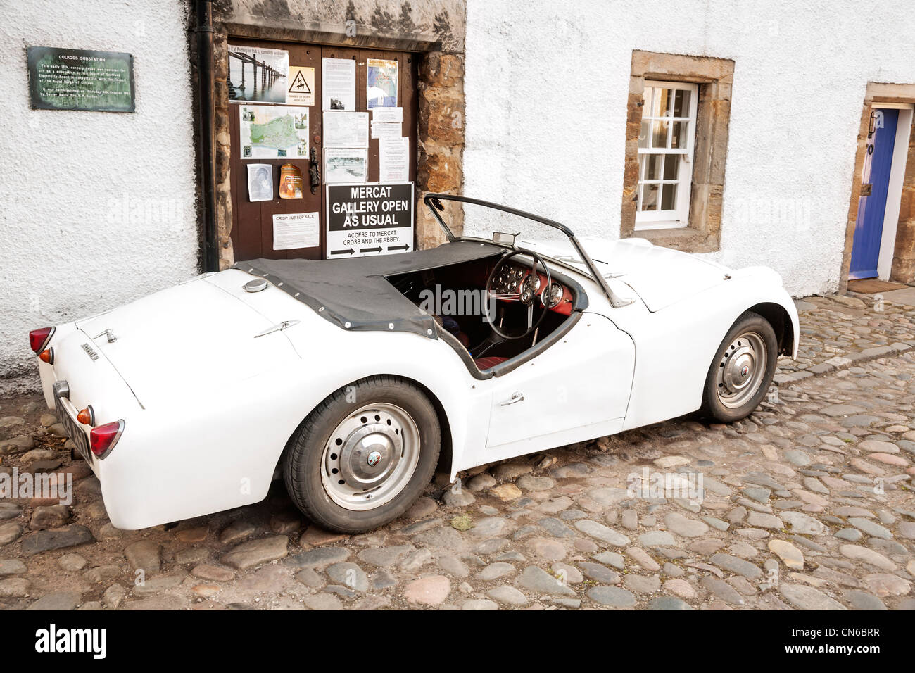 Old triumph classic car hi-res stock photography and images - Alamy