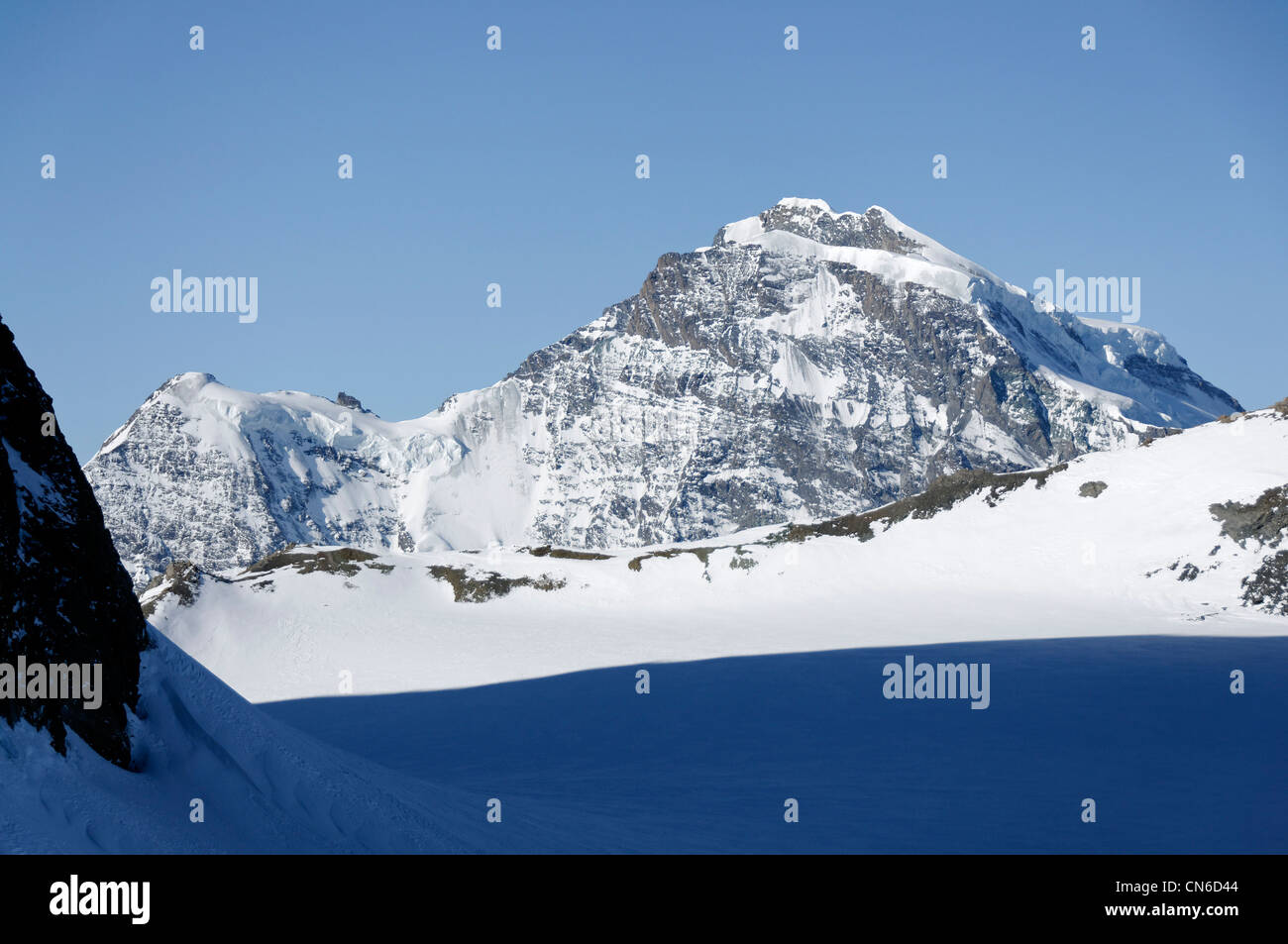 Grand combin hi-res stock photography and images - Alamy