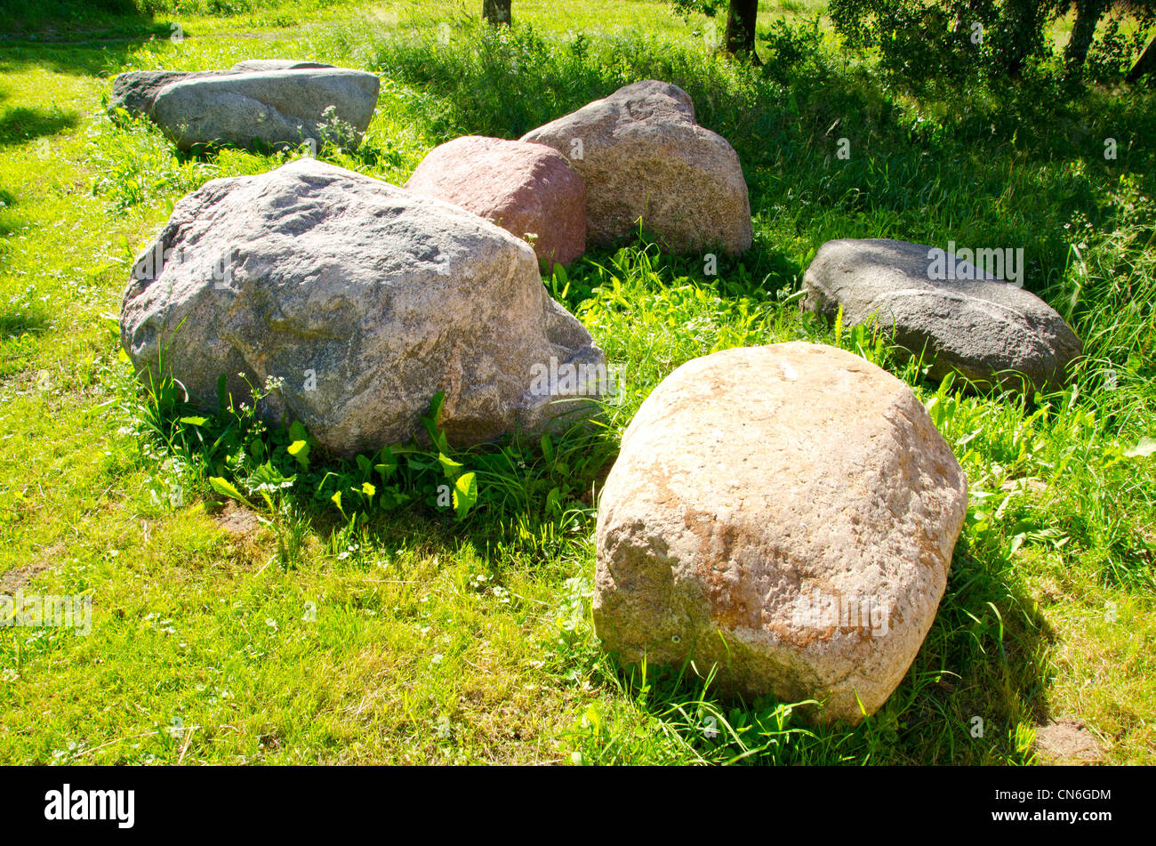 Stone rock boulder grass lawn hi-res stock photography and images - Alamy