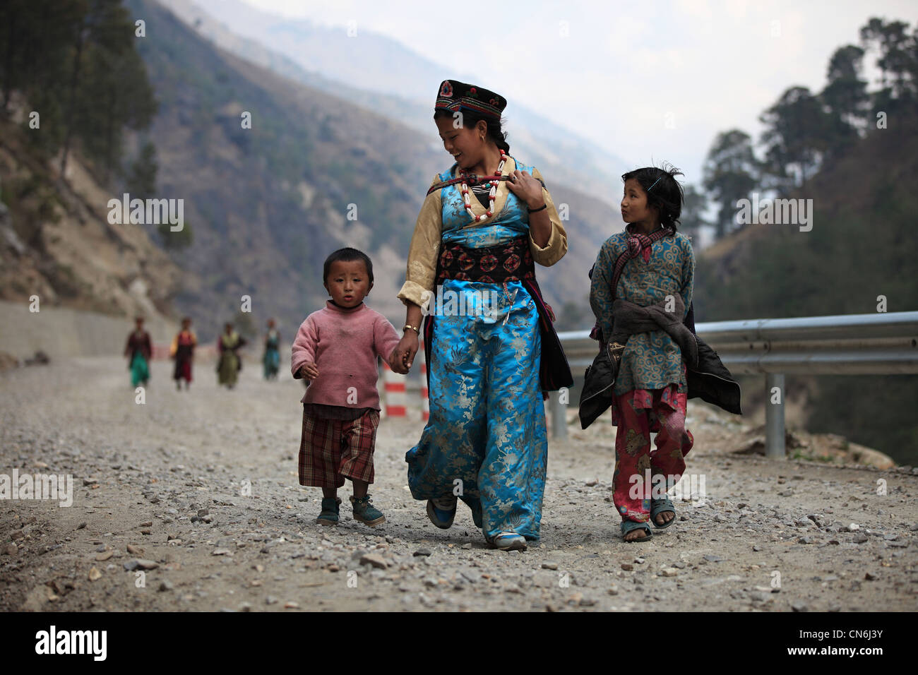 Nepal family hi-res stock photography and images - Alamy