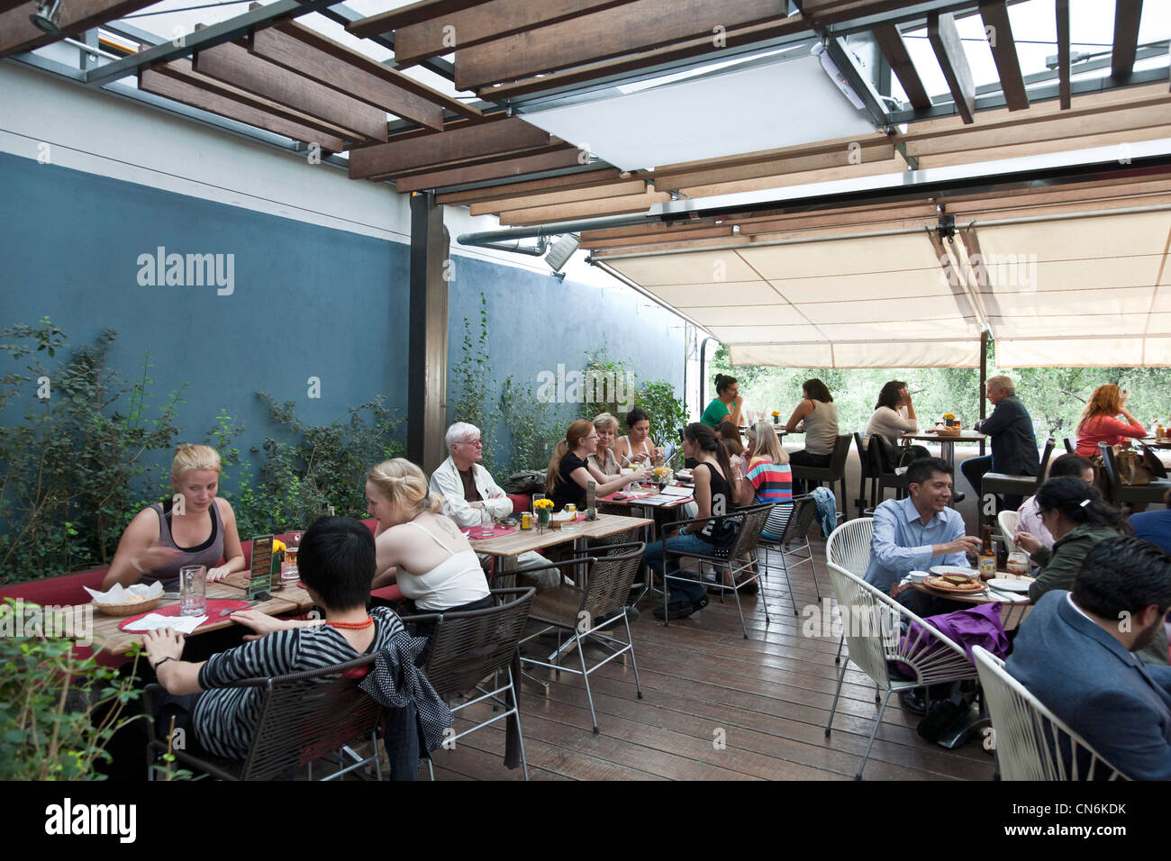 Relaxed Atmosphere Stock Photos & Relaxed Atmosphere Stock Images - Alamy