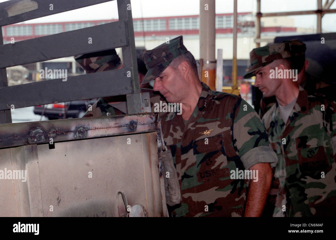 LGEN Royal N. Moore, commanding general, Fleet Marine Forces, Pacific ...