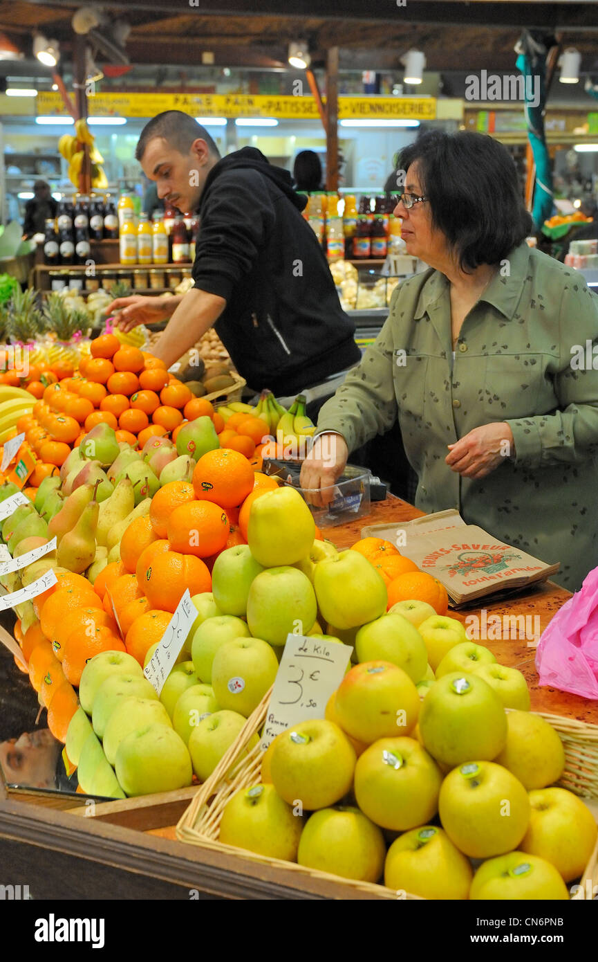 Sete Languedoc France indoor city market Stock Photo - Alamy