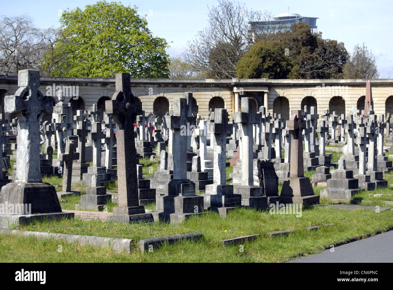 Brompton cemetery catacombs hi-res stock photography and images - Alamy