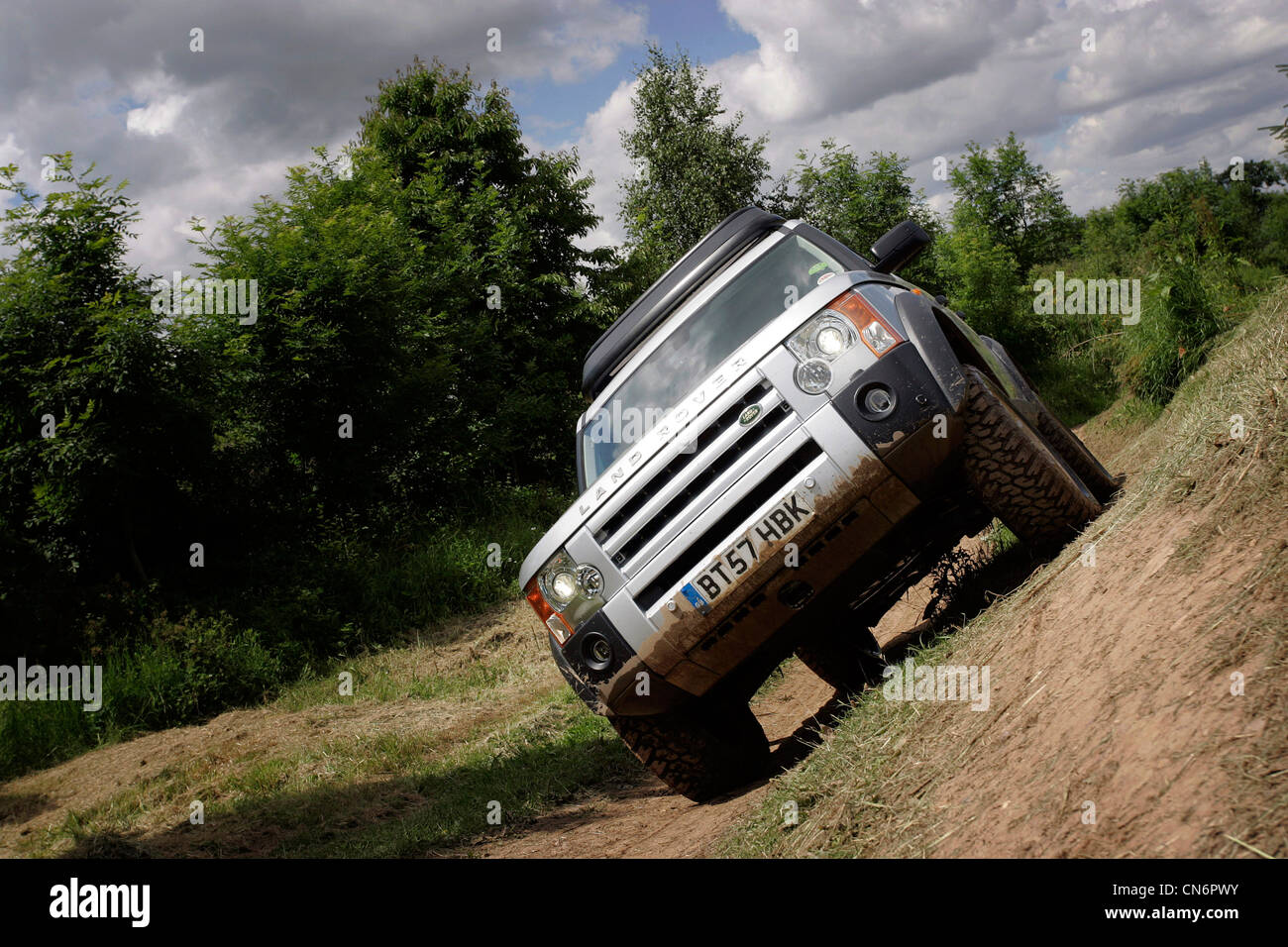 Landrover discovery hi-res stock photography and images - Alamy