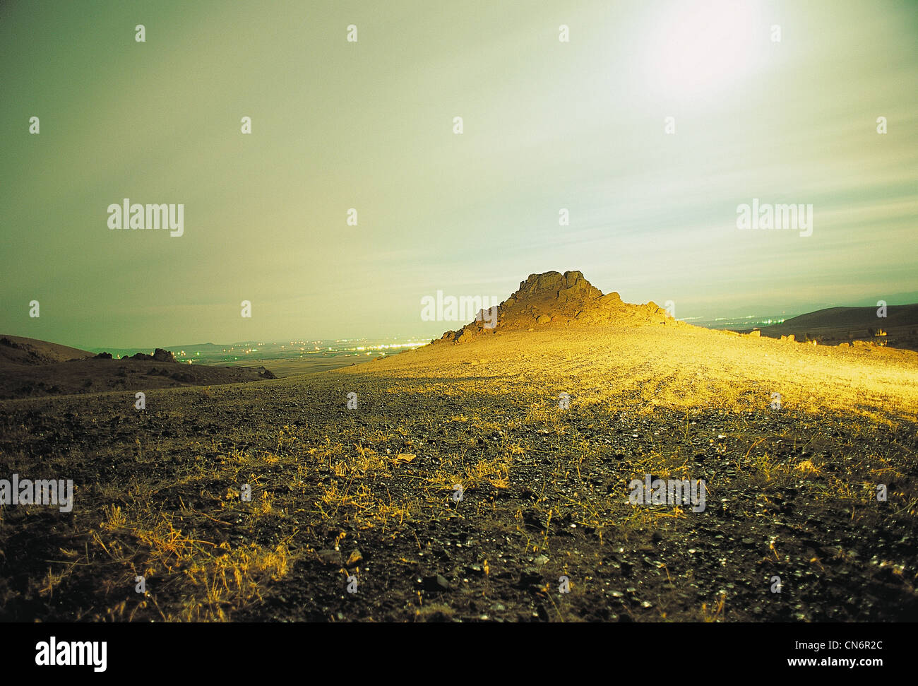 Neolithic obsidian mine Kaletepe Niğde Turkey Stock Photo - Alamy