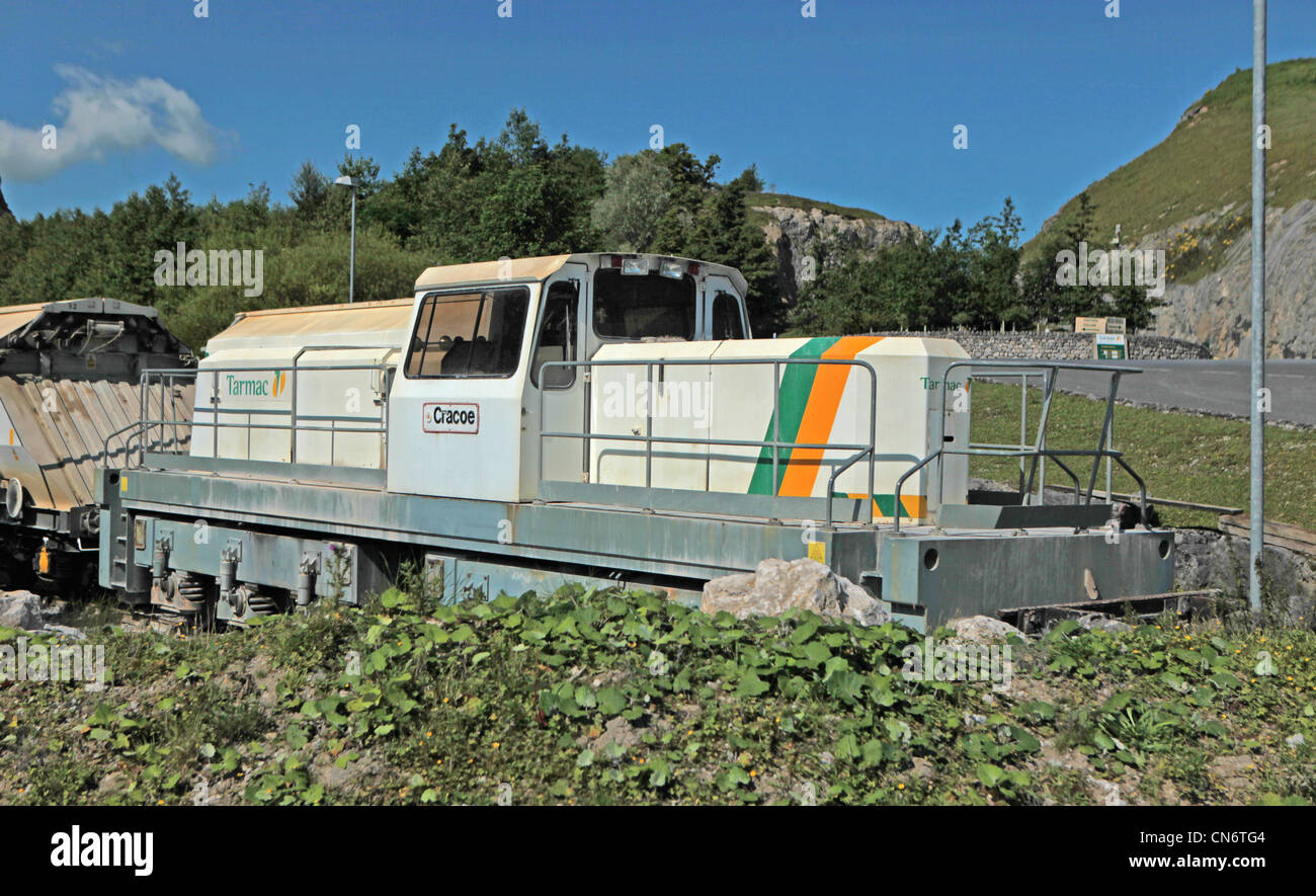 6w-6wDH shunter Cracoe owned by Tarmac at Swinden Limeworks Grassington ...