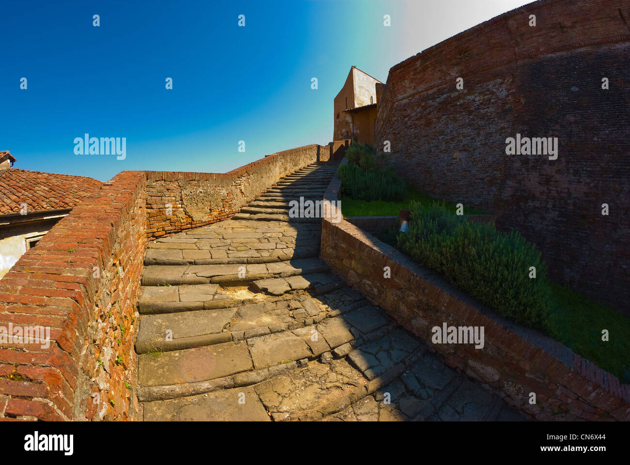 Lari toskana hi-res stock photography and images - Alamy