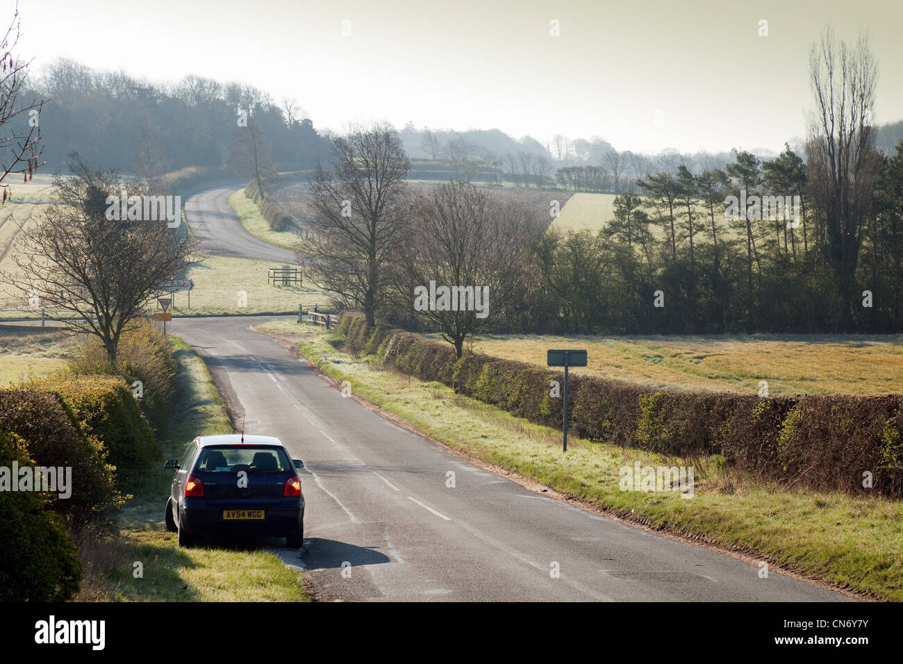 Country roads england hi-res stock photography and images - Alamy