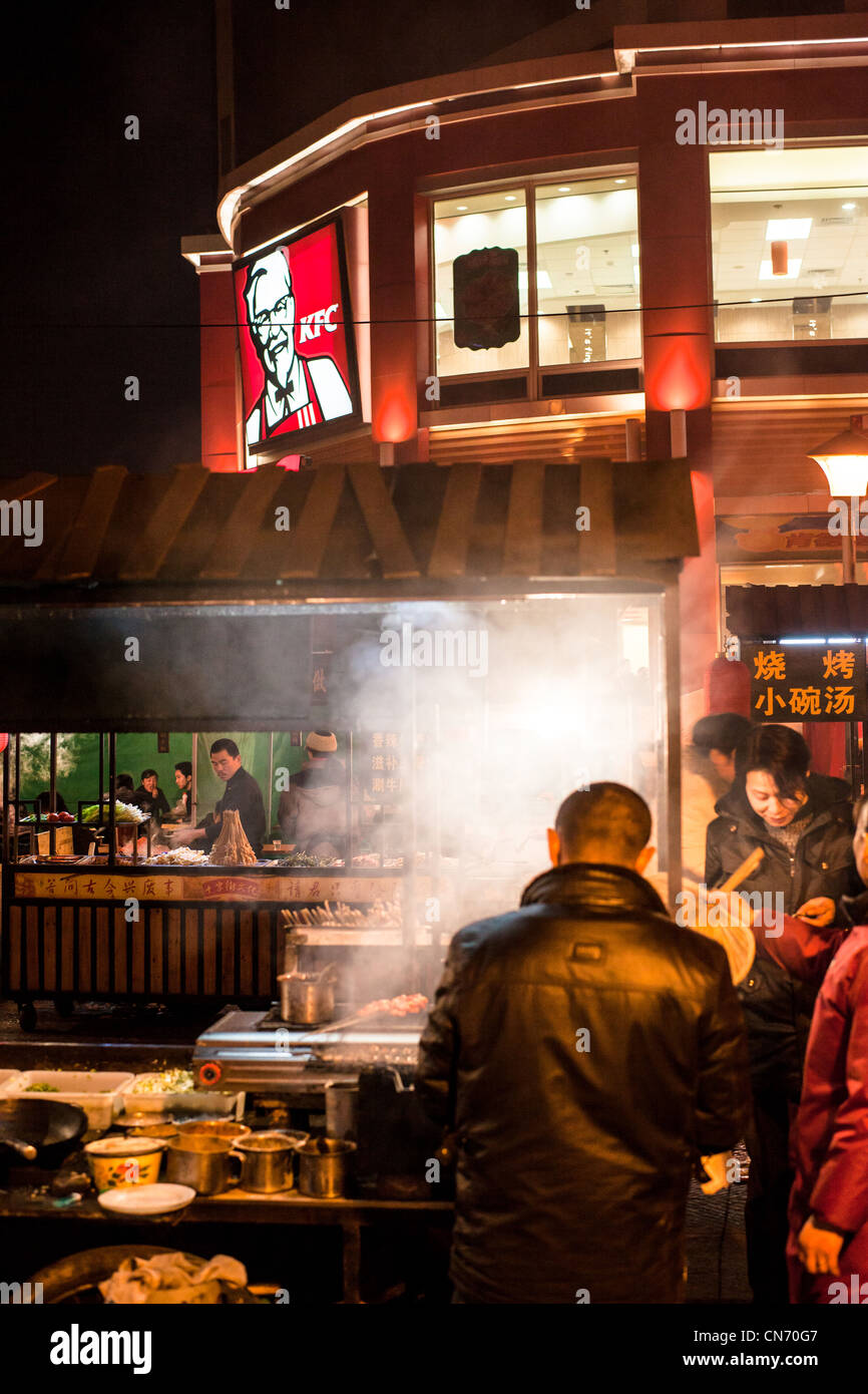 Kfc outlet hi-res stock photography and images - Alamy