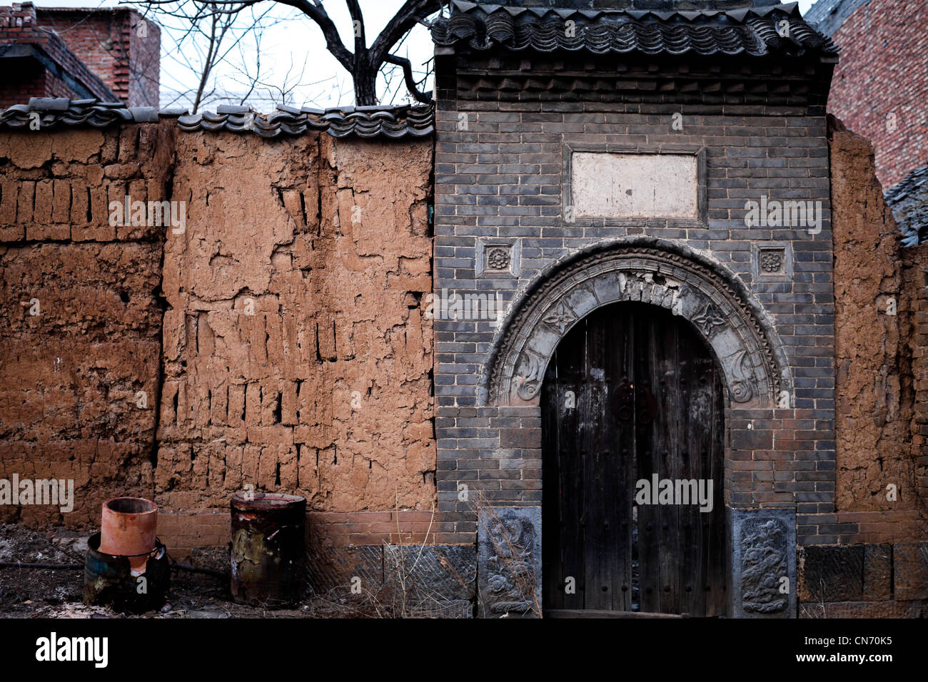 Shaolin temple hi-res stock photography and images - Alamy