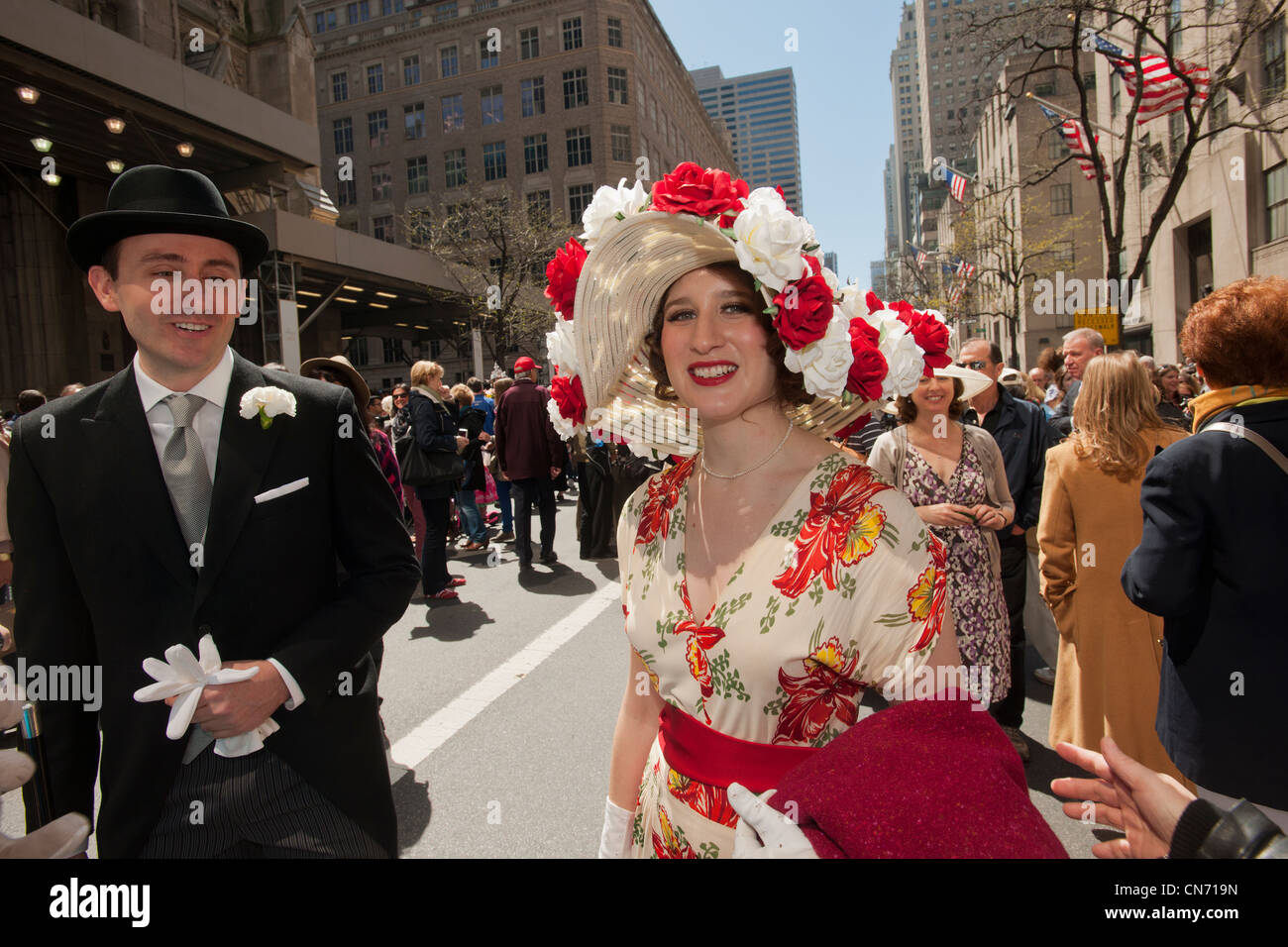 Thousands turn out on a warm and sunny Easter Sunday in New York Stock ...