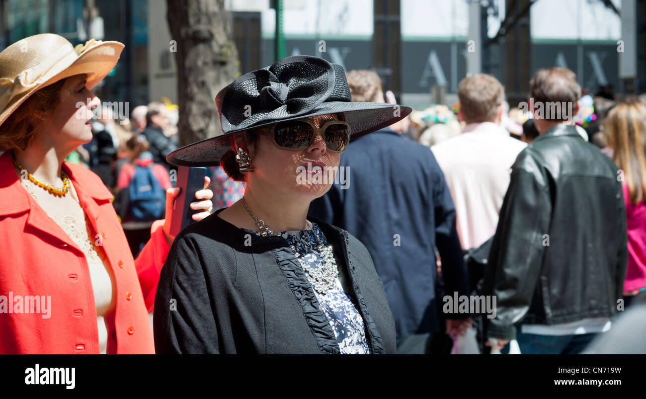 Thousands turn out on a warm and sunny Easter Sunday in New York Stock ...