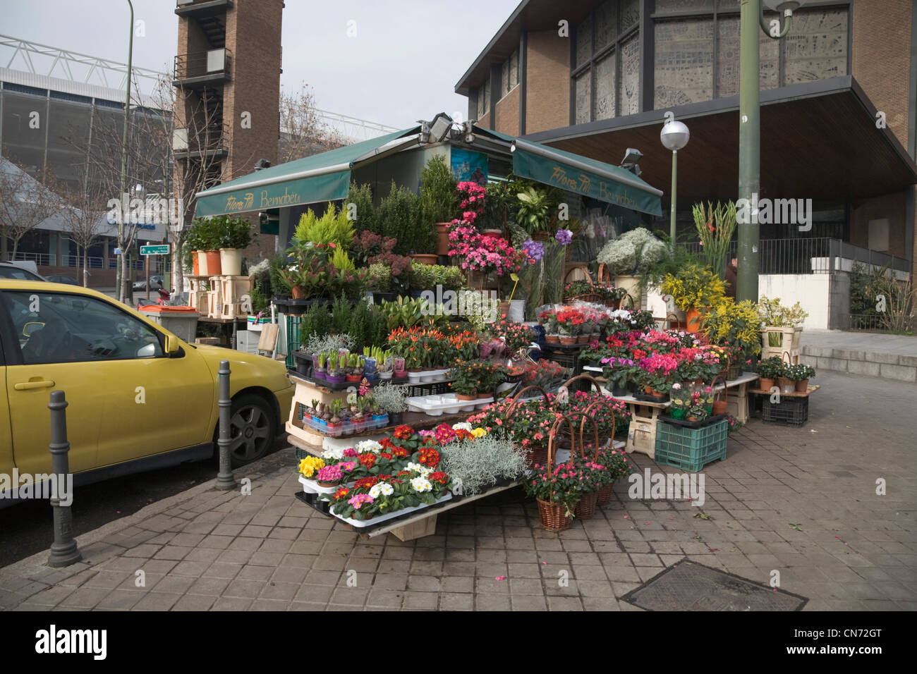 Florist Stall. Madrid, Spain Stock Photo - Alamy