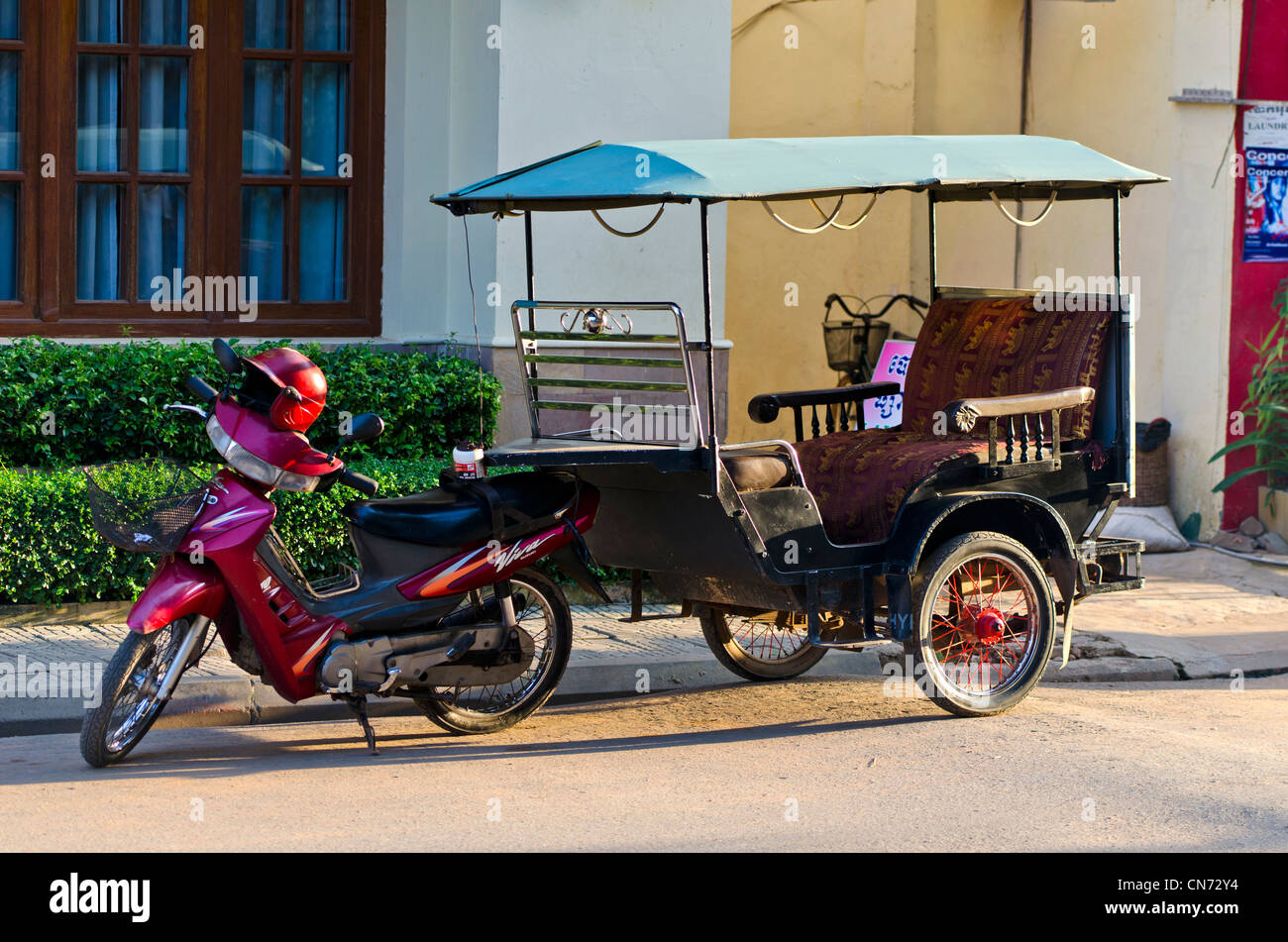 Modern Tuk Tuk, Siem Reap, Cambodia Stock Photo - Alamy