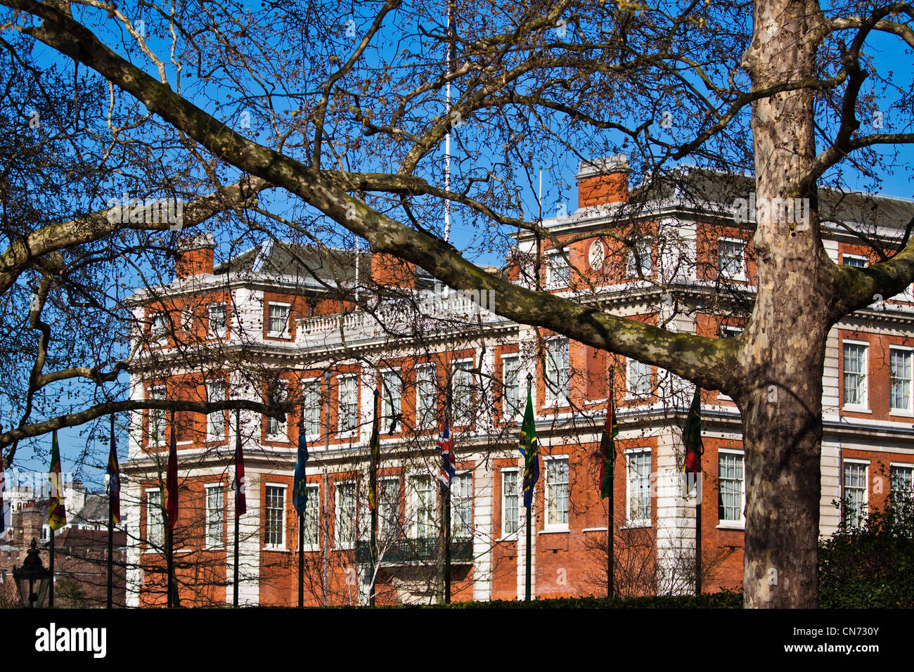 Commonwealth house hi-res stock photography and images - Alamy