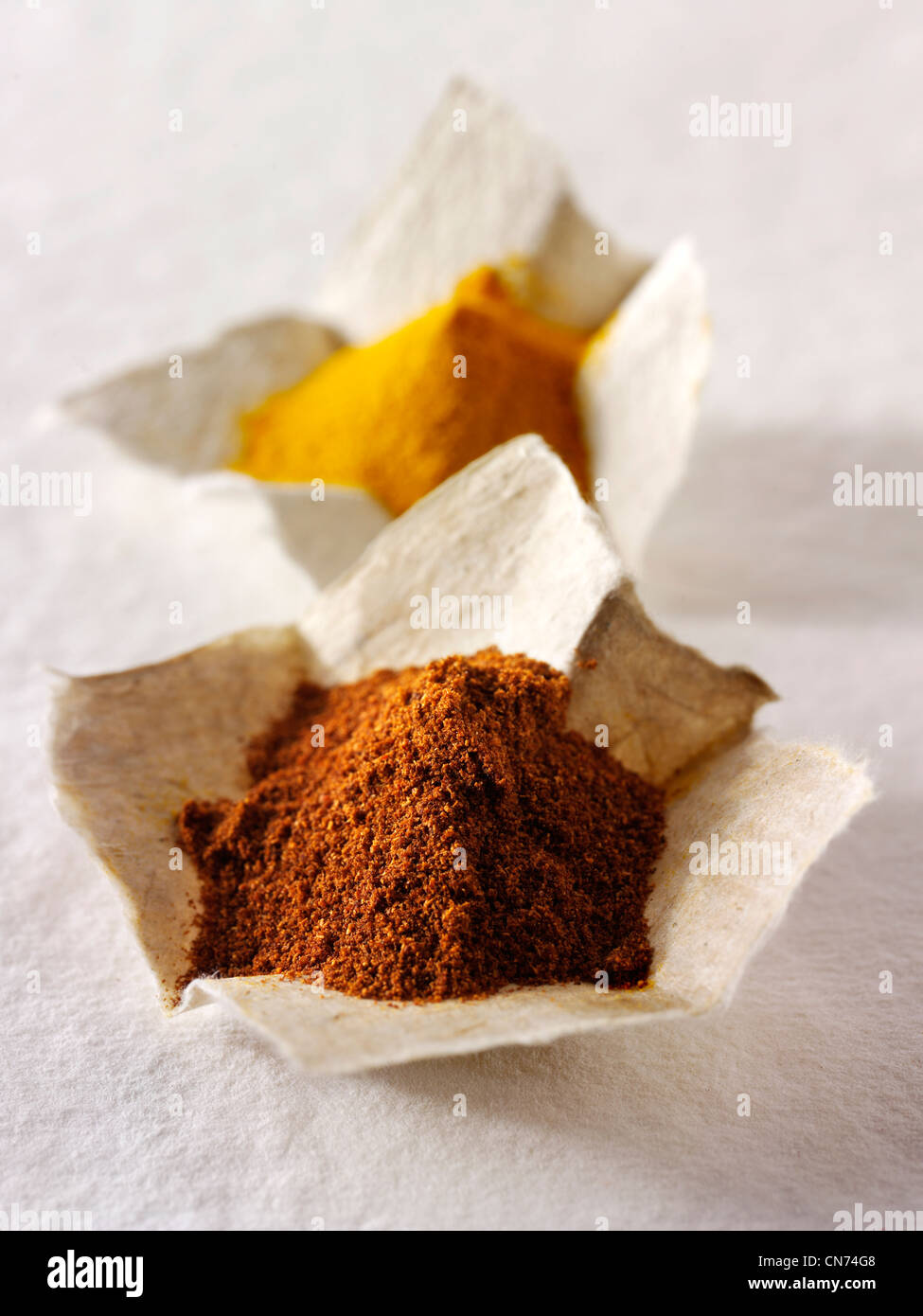 Pictures with ground spices hi-res stock photography and images - Alamy