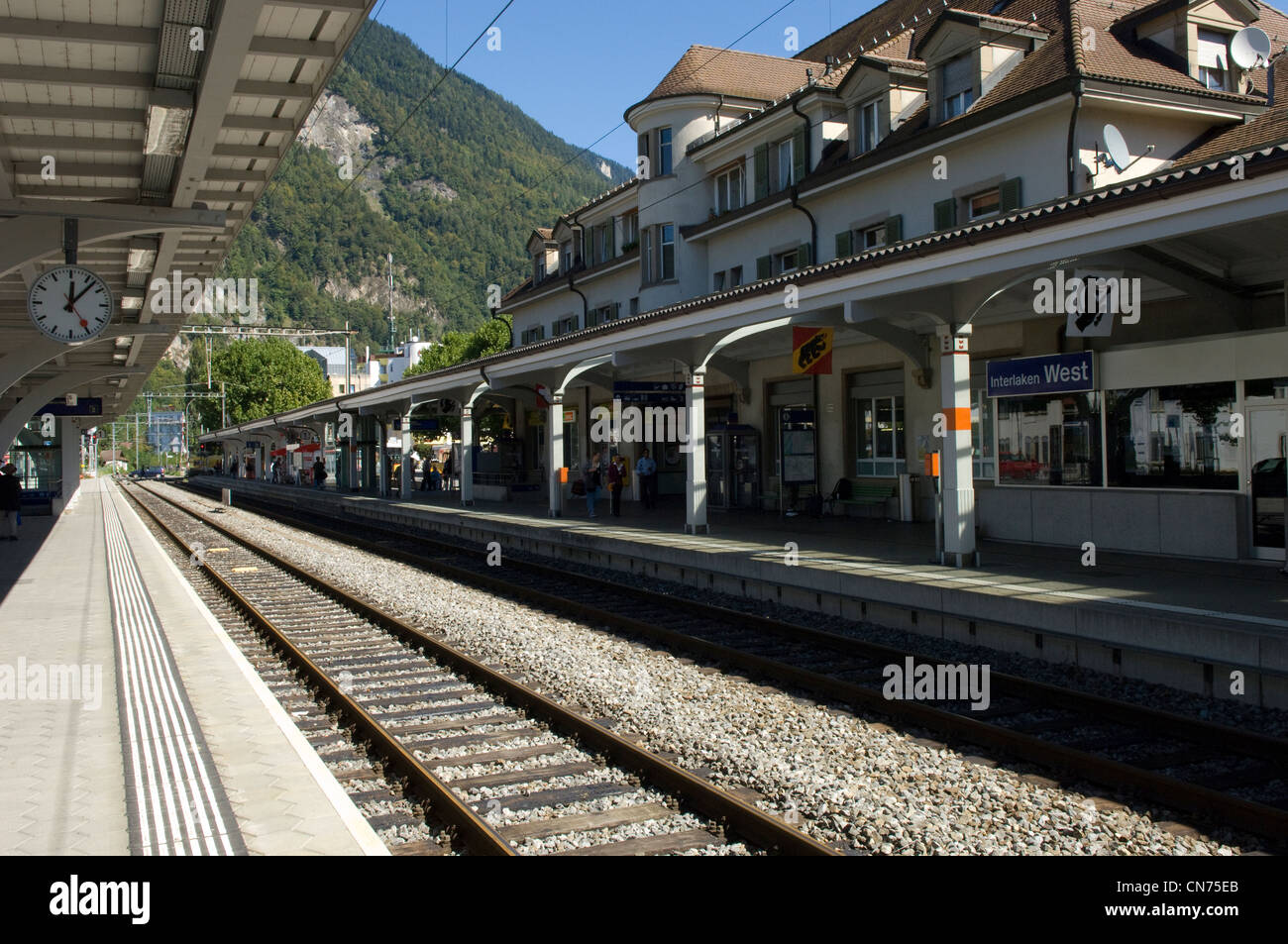 Bern station hi-res stock photography and images - Alamy