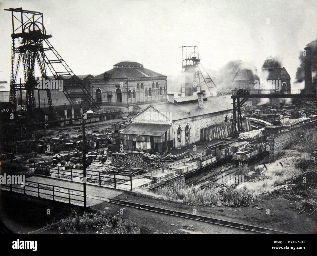 Baggeridge Colliery in Staffordshire in 1940s England Stock Photo - Alamy