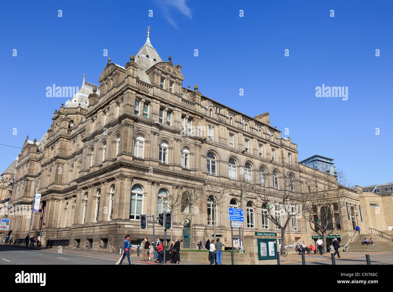 Leeds library hi-res stock photography and images - Alamy